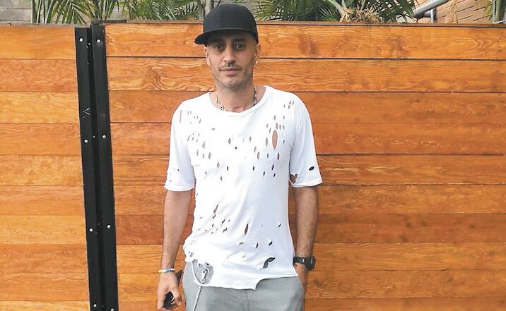 Mike Ribeiro revient d'un (très) long party | TVA Nouvelles