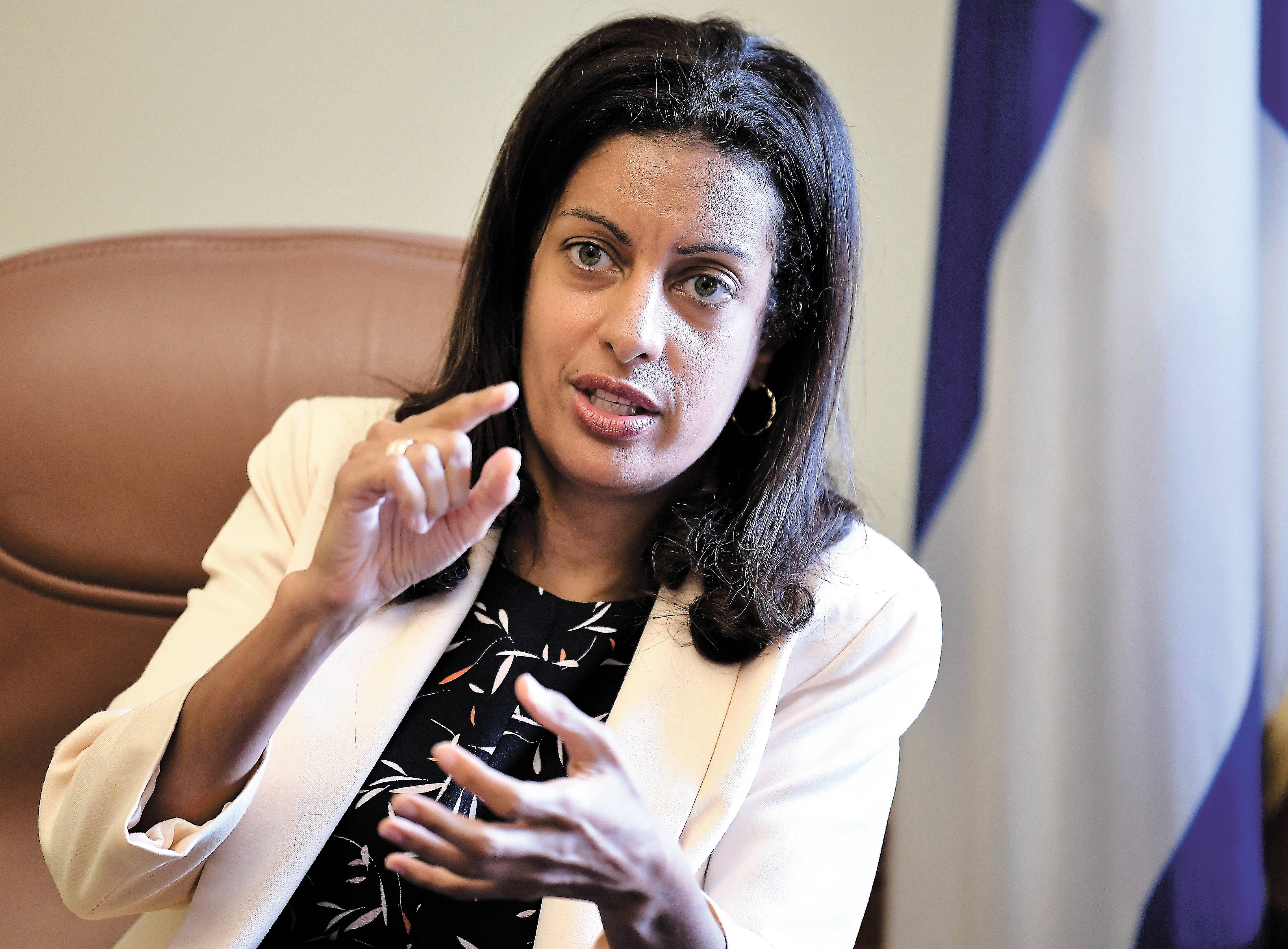 C’est quoi, le PLQ de Dominique Anglade? | JDQ