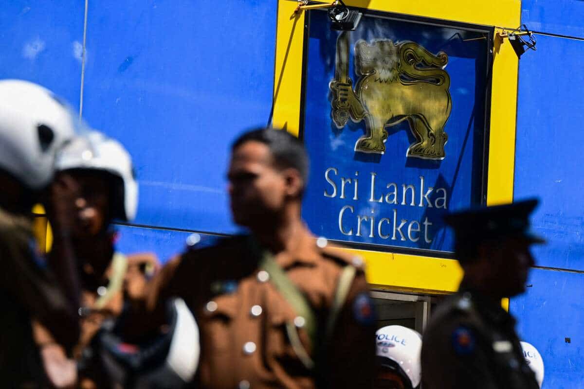 Sri Lanka: près de 15 000 arrestations dans un coup de filet antidrogue ...