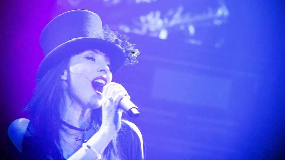 Queens of Rock: impériale Elyzabeth Diaga | JDQ