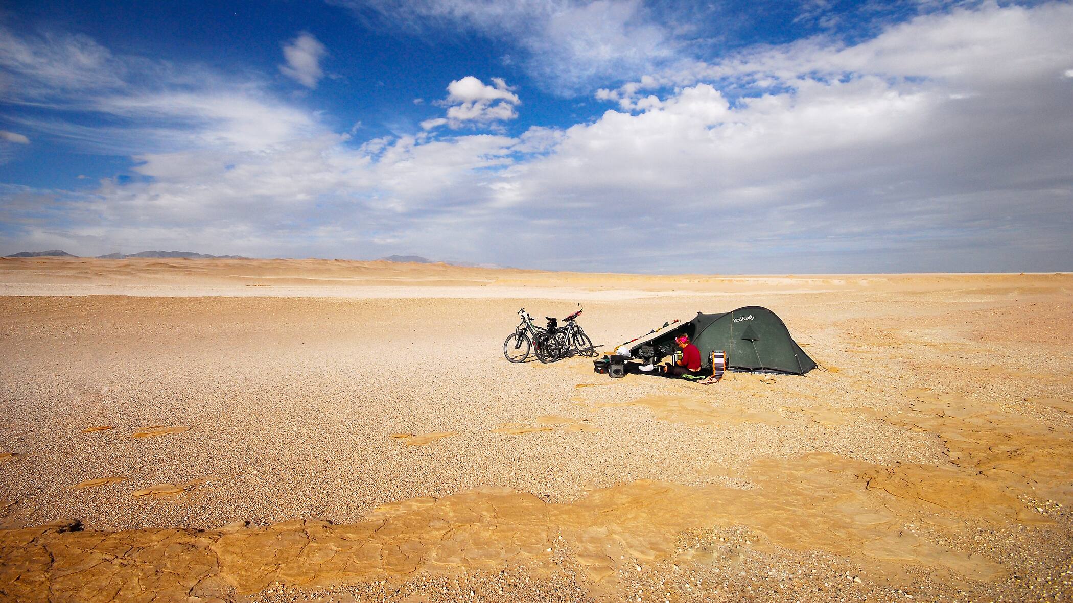 [PHOTOS] L'incroyable vie de nomades à vélo | JDQ