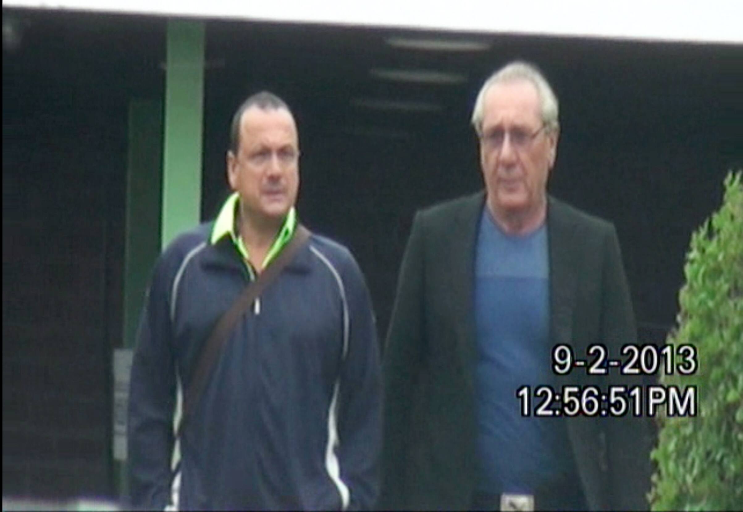 Le chef mafieux Stefano Sollecito appelle pour ses cadeaux | JDM