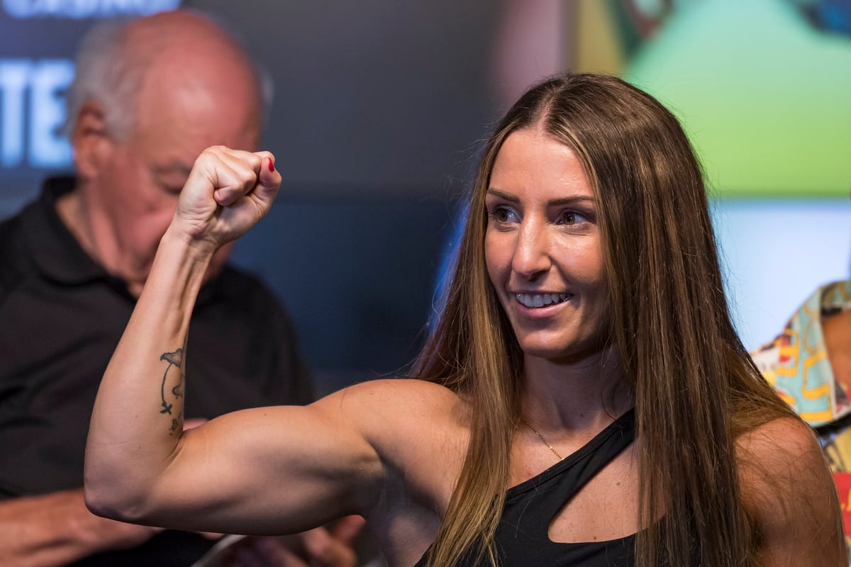 Combat d'unification pour Kim Clavel - TVA Sports