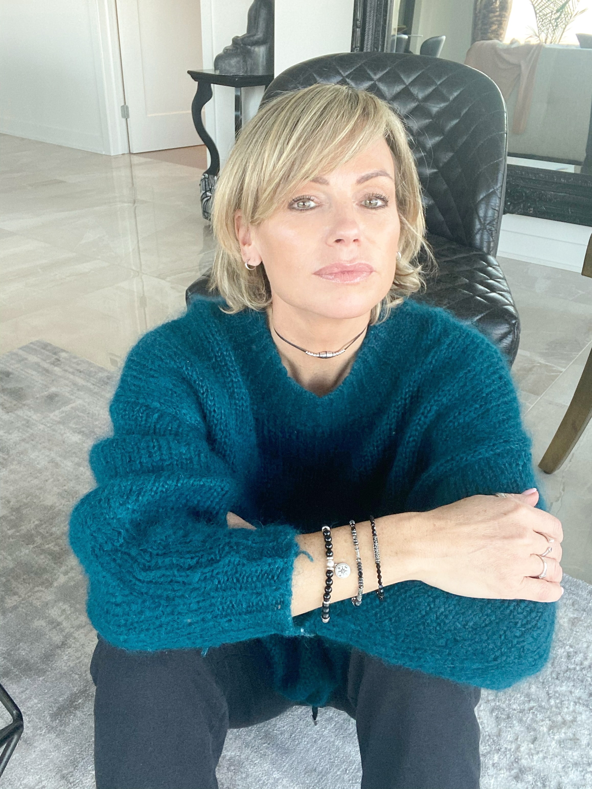 Biographie de Caroline Néron : le courage de se relever | JDM