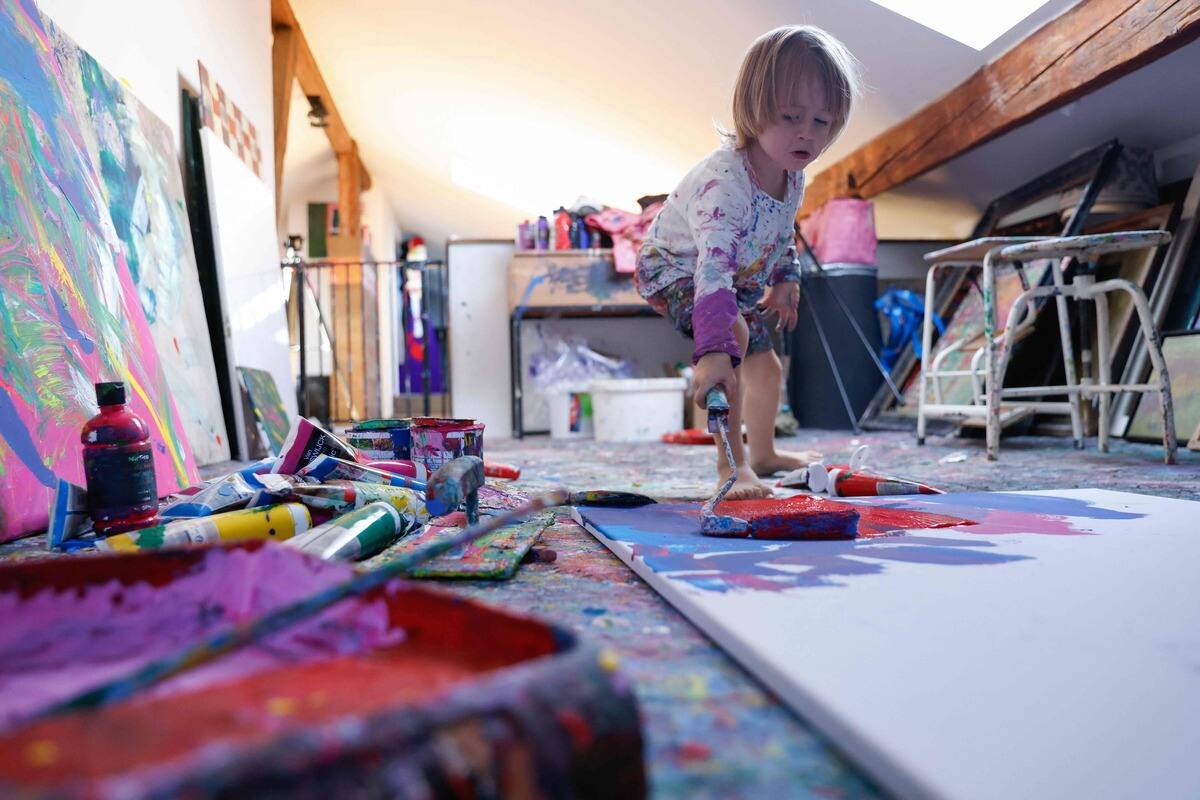 EN PHOTOS | «Mini-Picasso»: à 3 ans, il vend déjà des toiles à plus de ...
