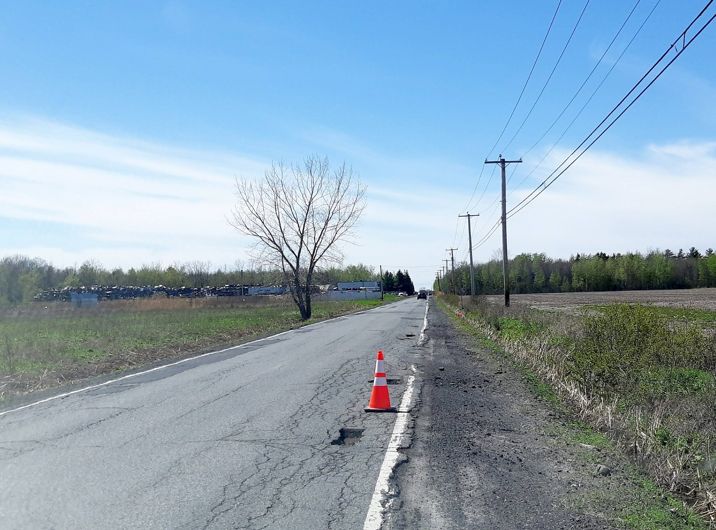 Nos routes en déroute: pas d’argent pour ce désastre | JDQ