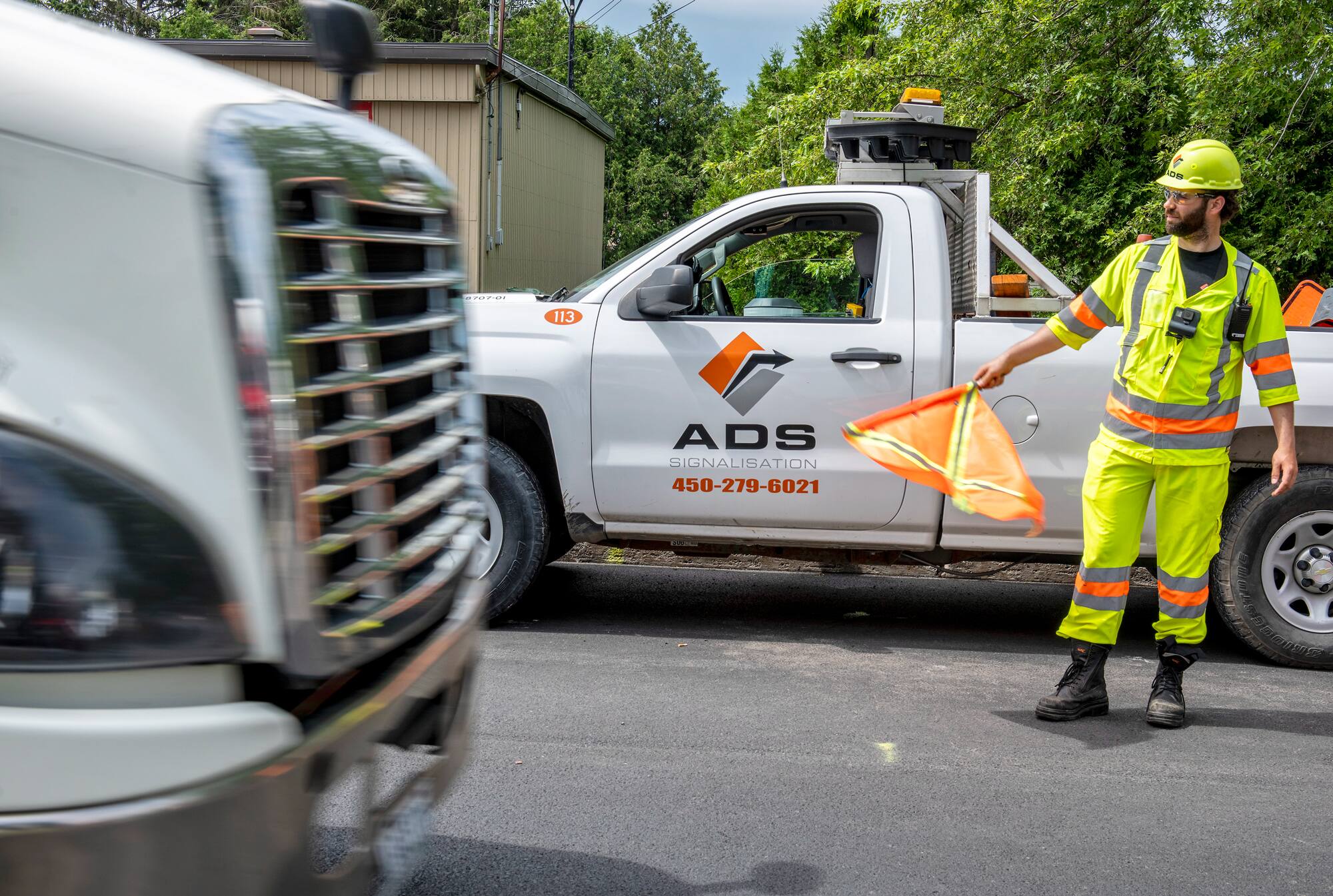 Sécurité routière: huit (pénibles) journées dans la peau d’un signaleur ...