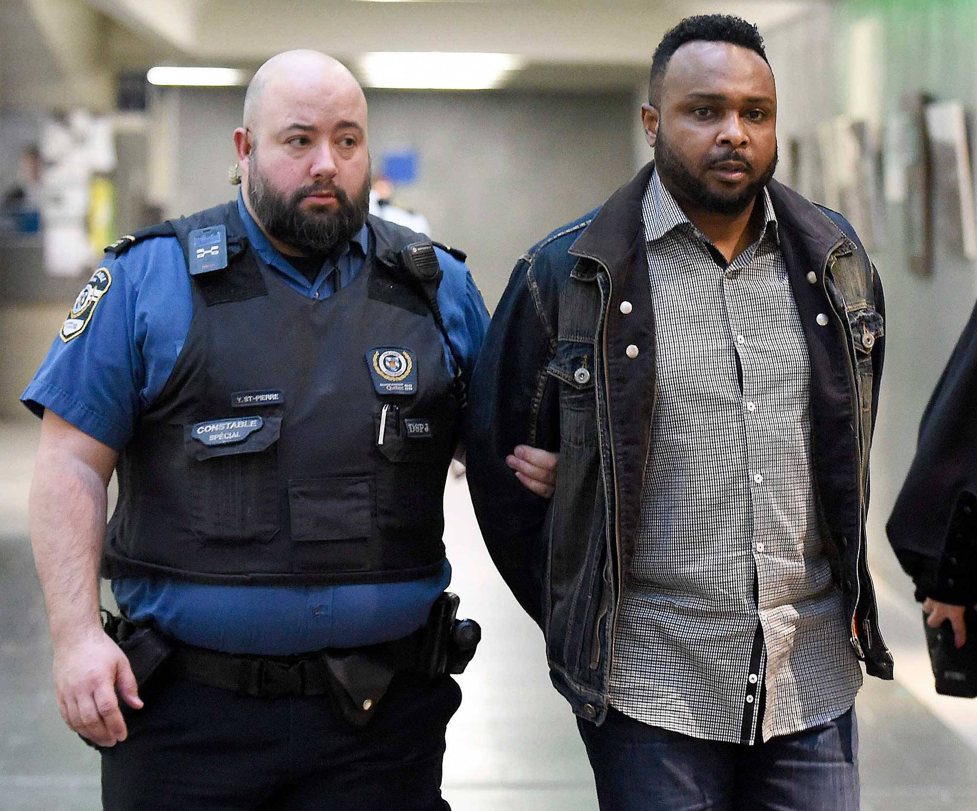 Convaincue que le pasteur Mukendi a fui le pays | TVA Nouvelles