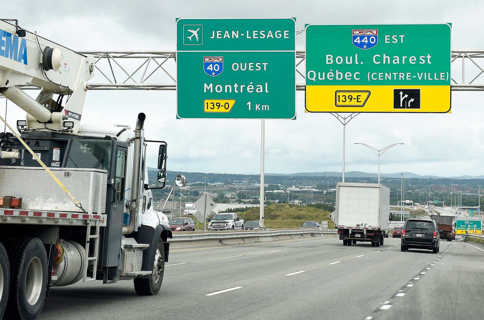 Les panneaux du MTQ causent de la confusion sur Henri-IV | JDQ