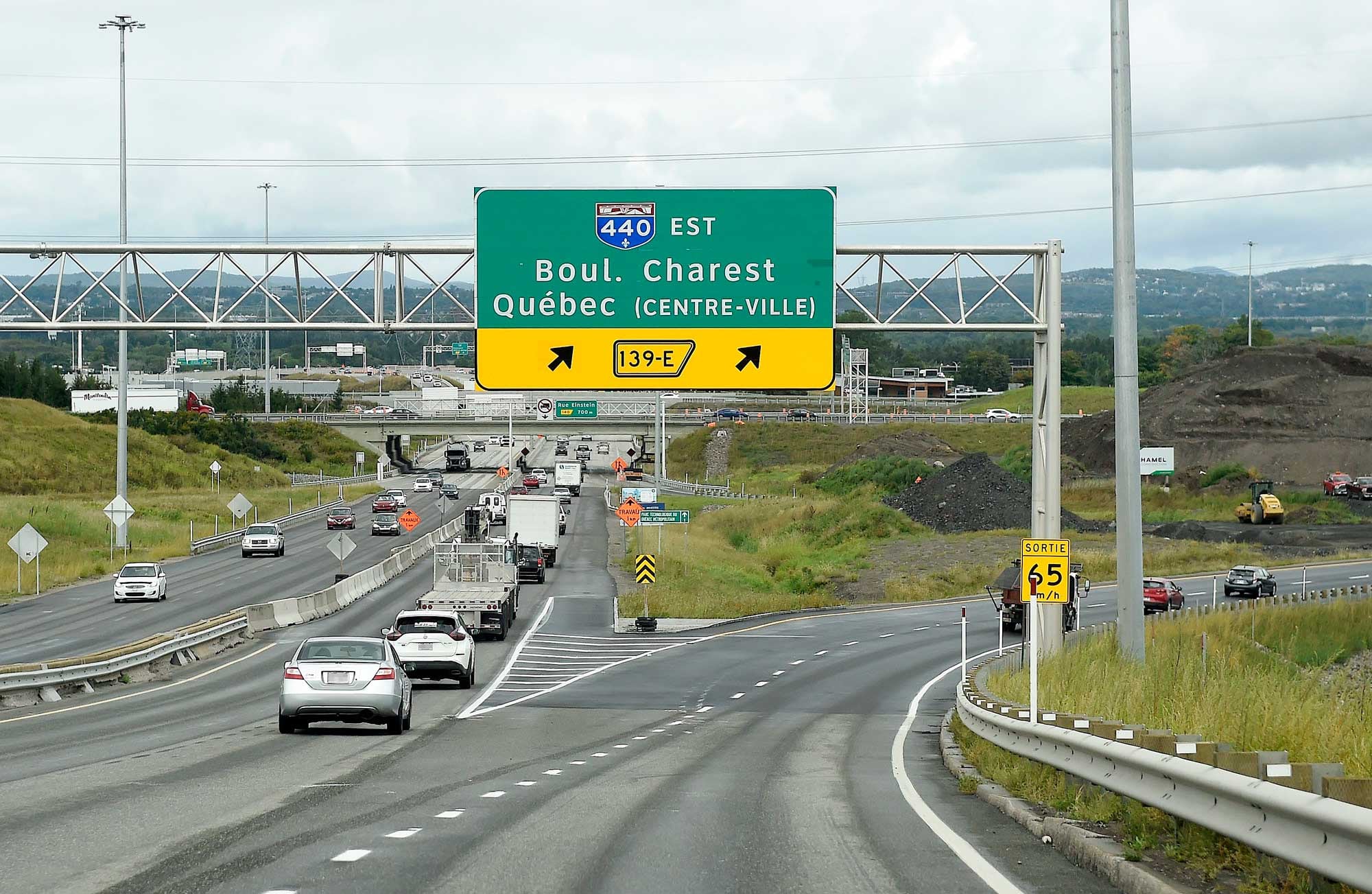 Les panneaux du MTQ causent de la confusion sur Henri-IV | JDQ