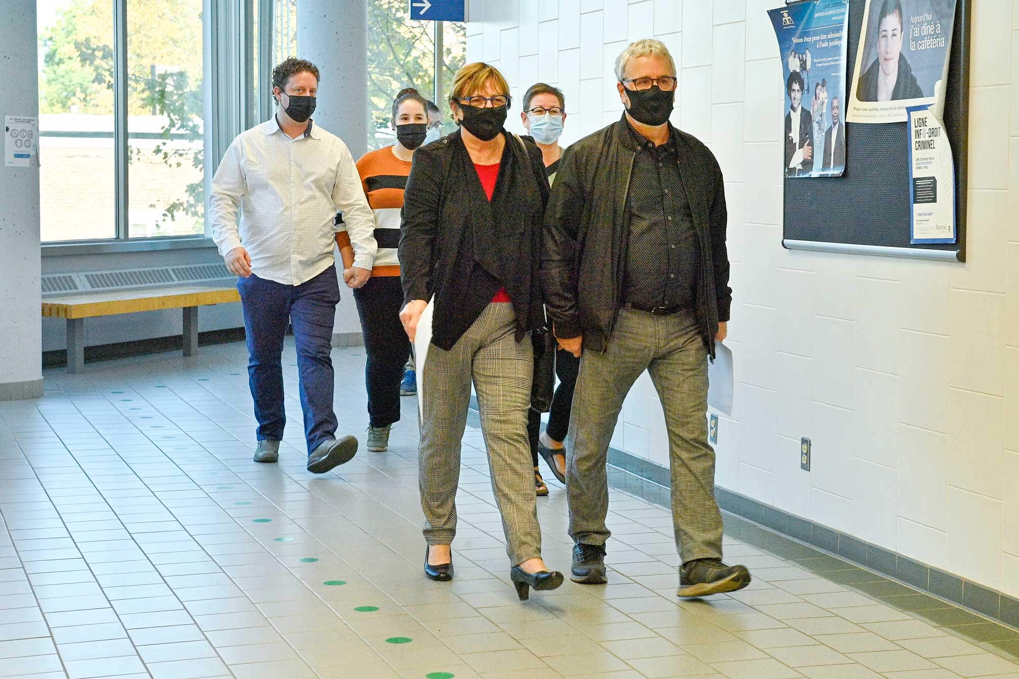 Hommages rendus à Jaël devant un assassin de glace | JDQ