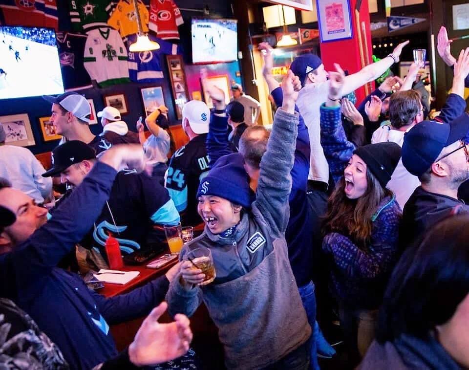 Resto-bar Angry Beaver: un fier ambassadeur canadien à Seattle | JDM