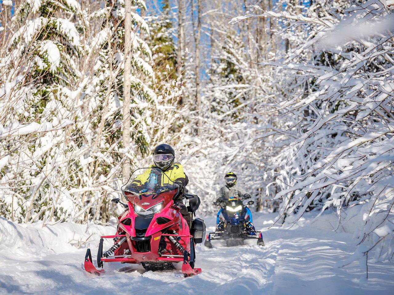 Six conseils pour une sortie en motoneige sécuritaire | JDM