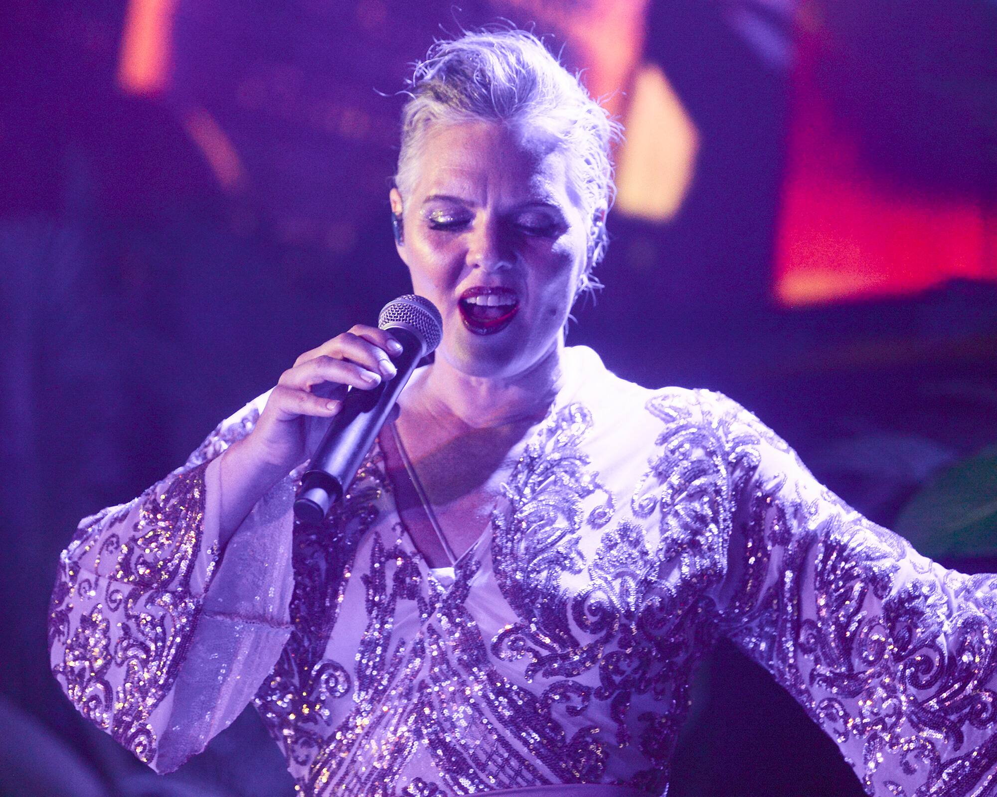 Cirque Éloize: Ode aux étoiles | Le Journal de Montréal