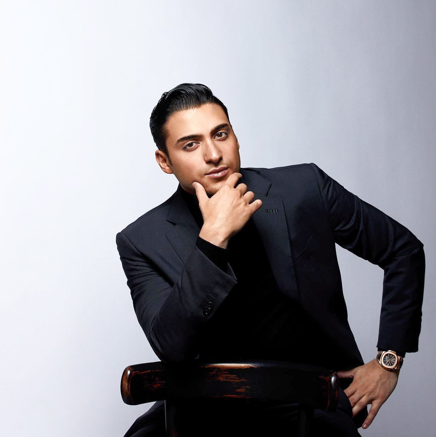 Une série documentaire sur James Williams Awad est en cours de ...