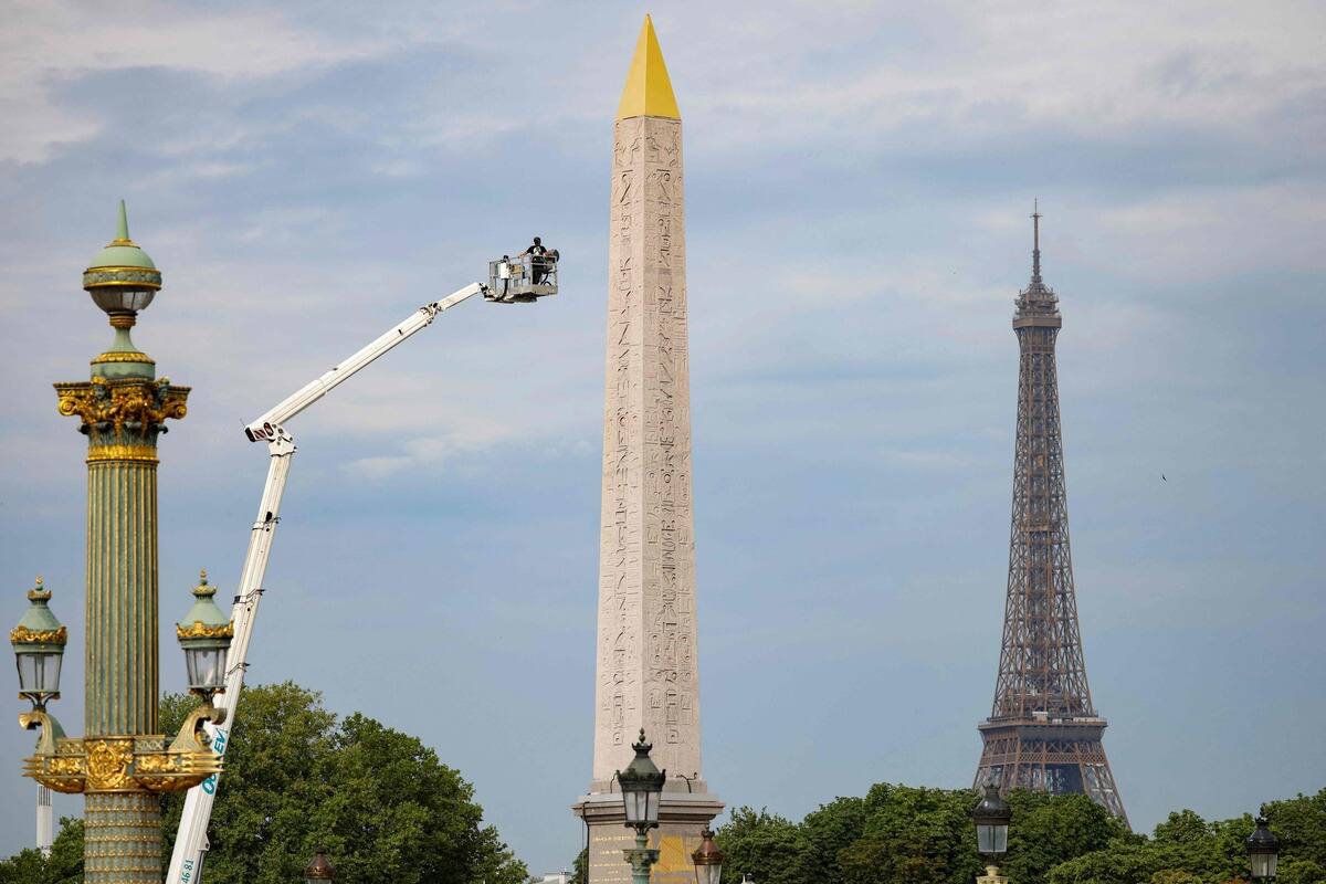 L'obélisque de la place de la Concorde a retrouvé sa pointe | TVA Nouvelles