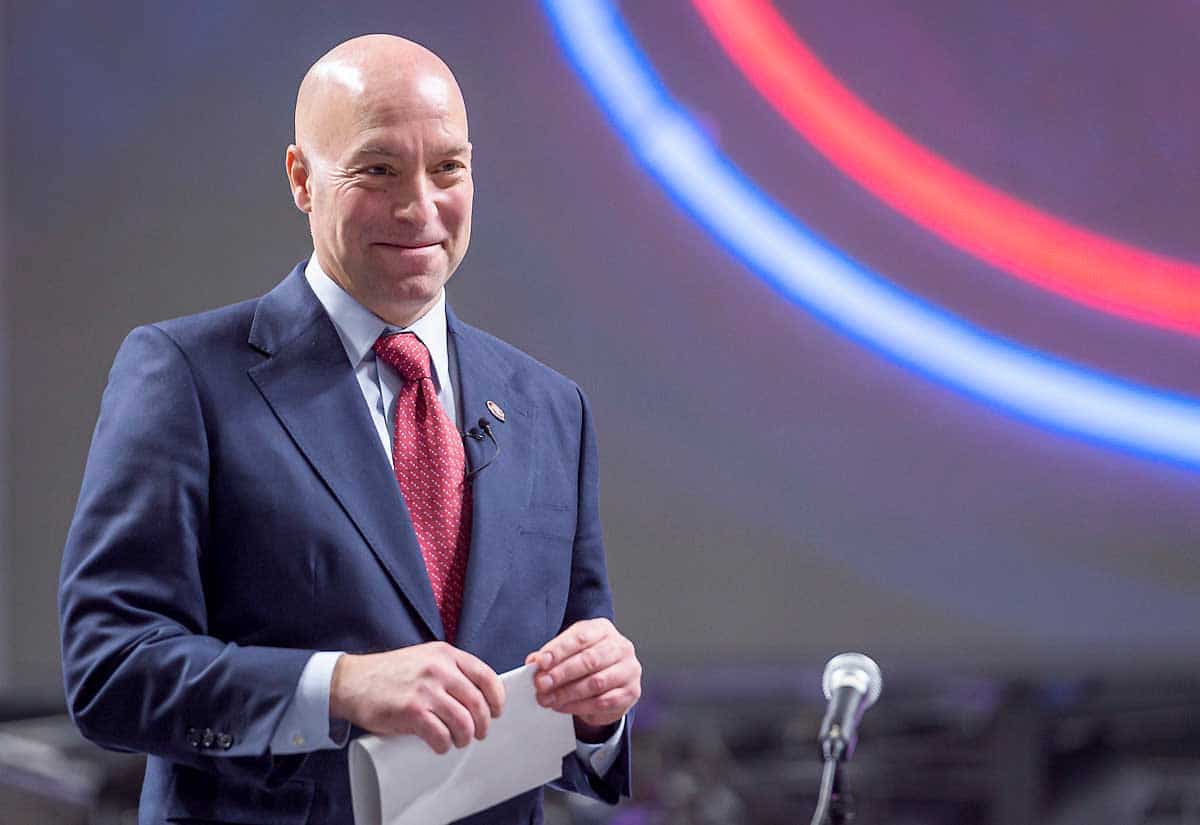 À Kent Hughes de jouer | Le Journal de Montréal