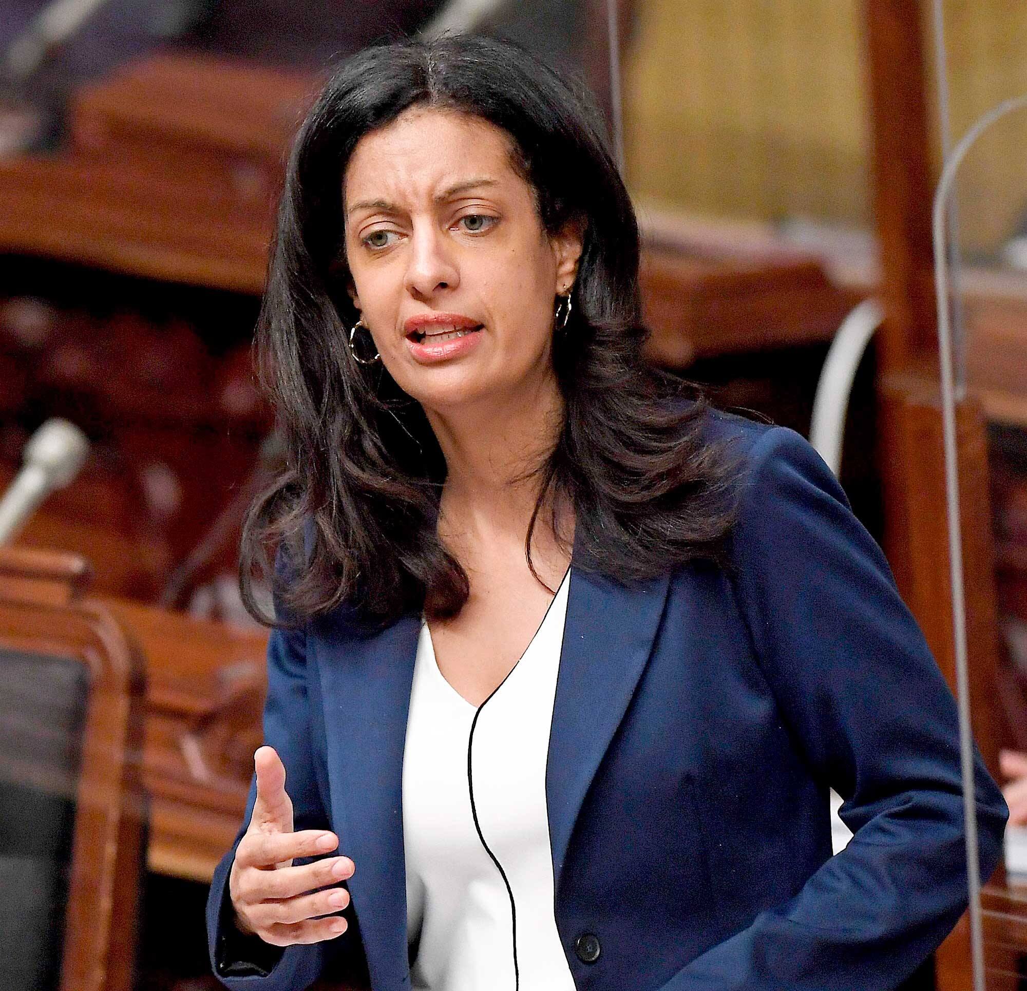 Anglade: supportez-la ou remplacez-la! | JDM