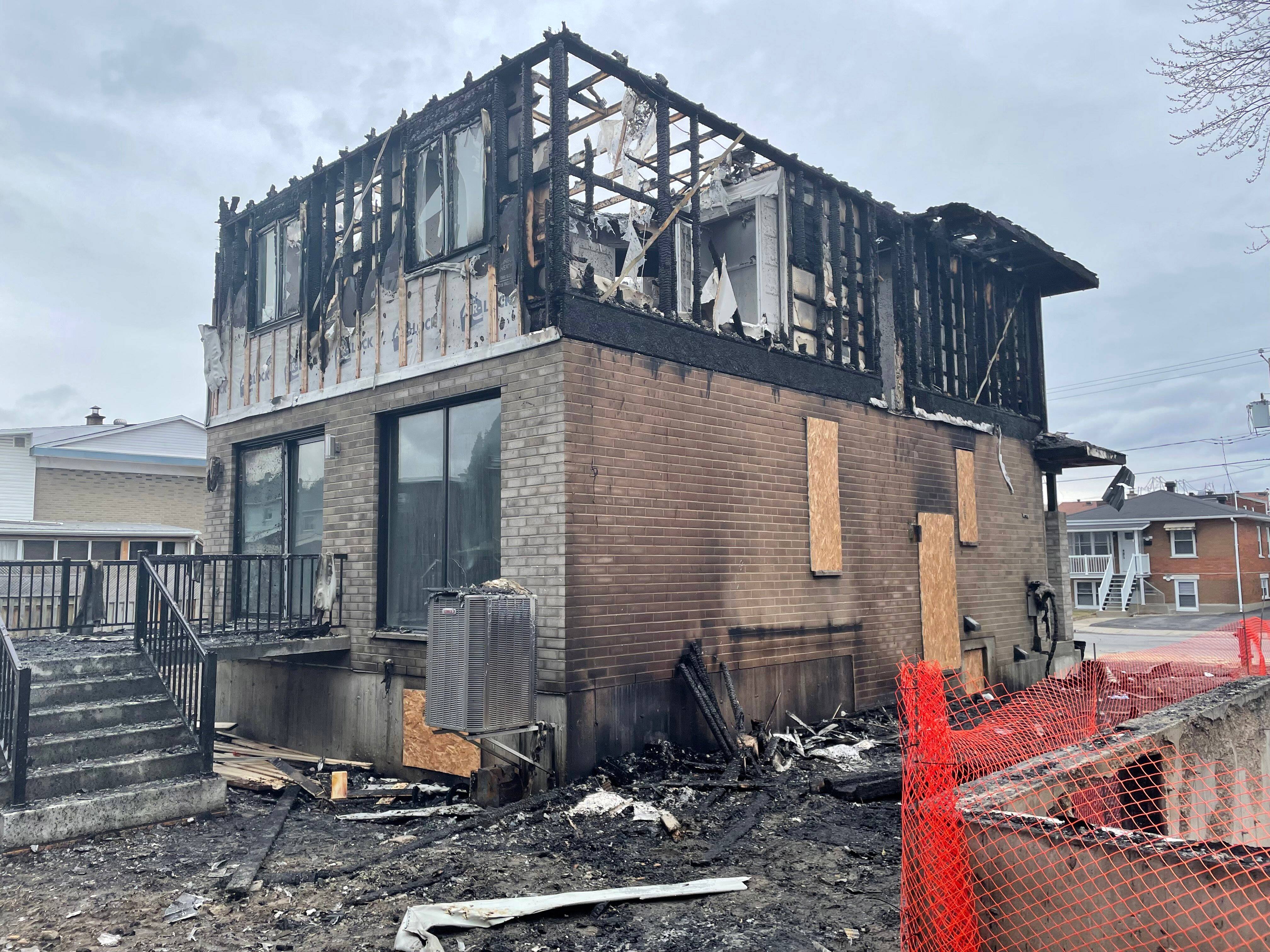 Un jeune itinérant brûle trois maisons en voulant se réchauffer dans ...