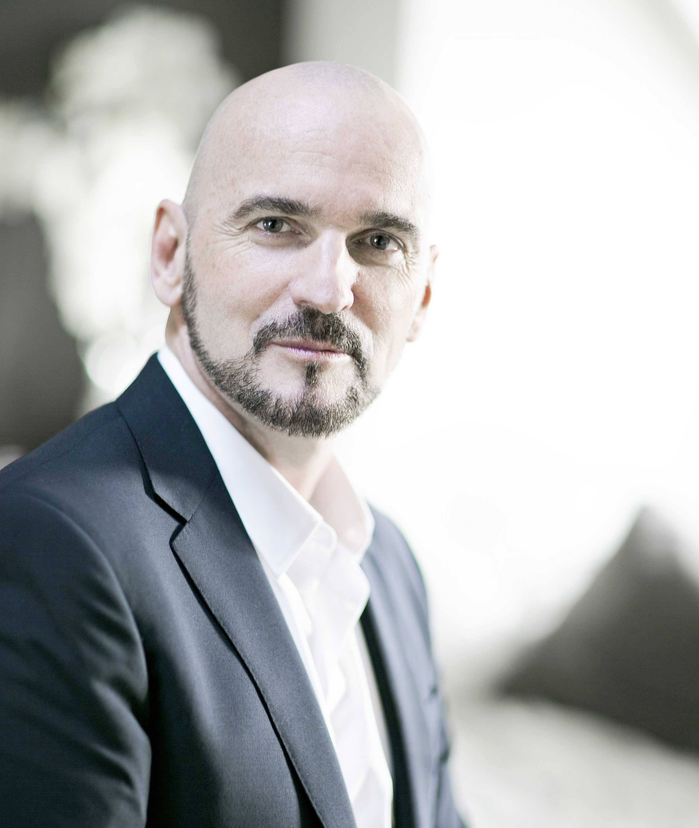 Premier roman de Christophe Fauré: l’amour est plus fort que la mort | JDM