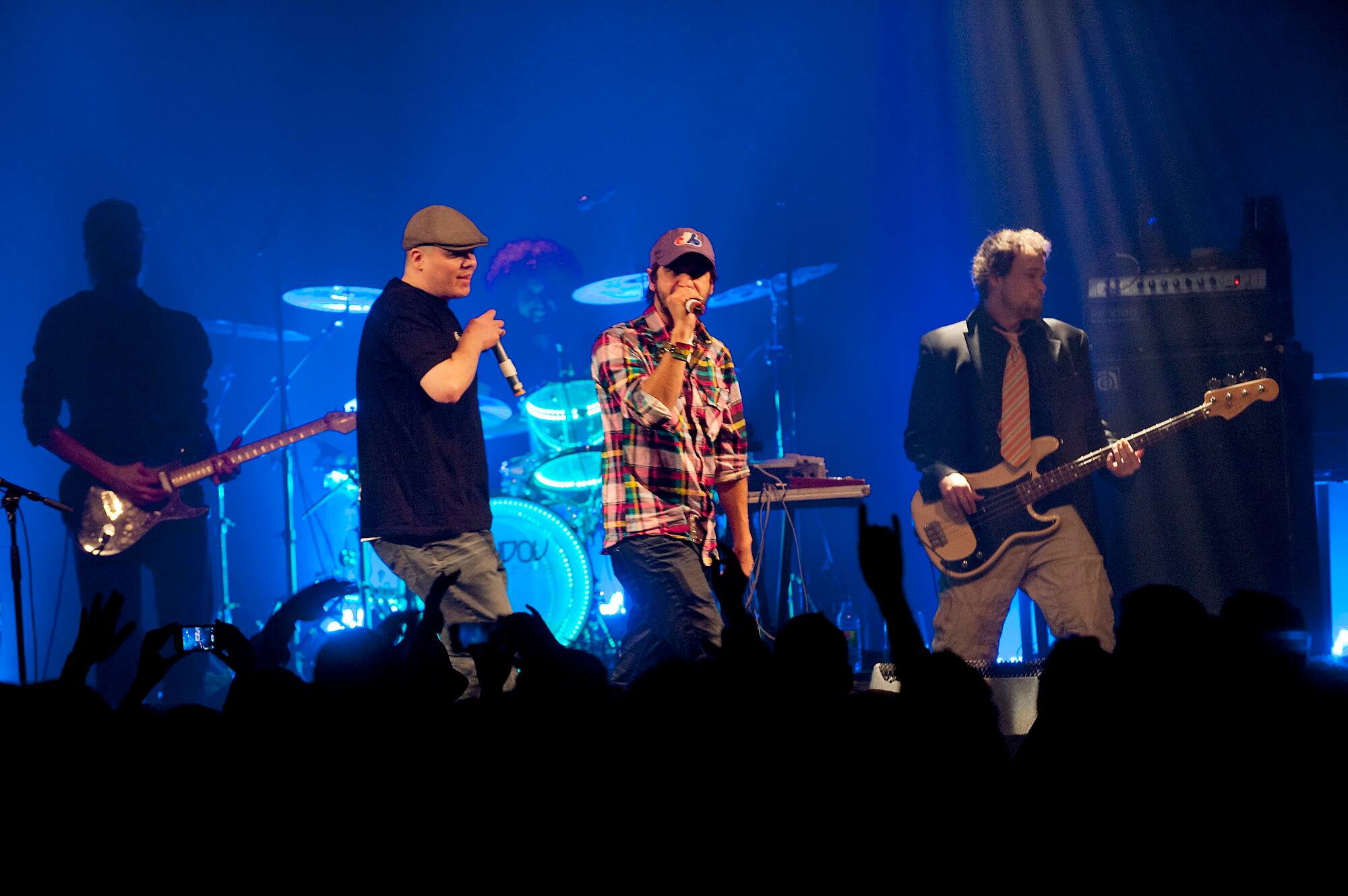 Bran Van 3000 reprend la route, pour souligner les 25 ans de l’album ...