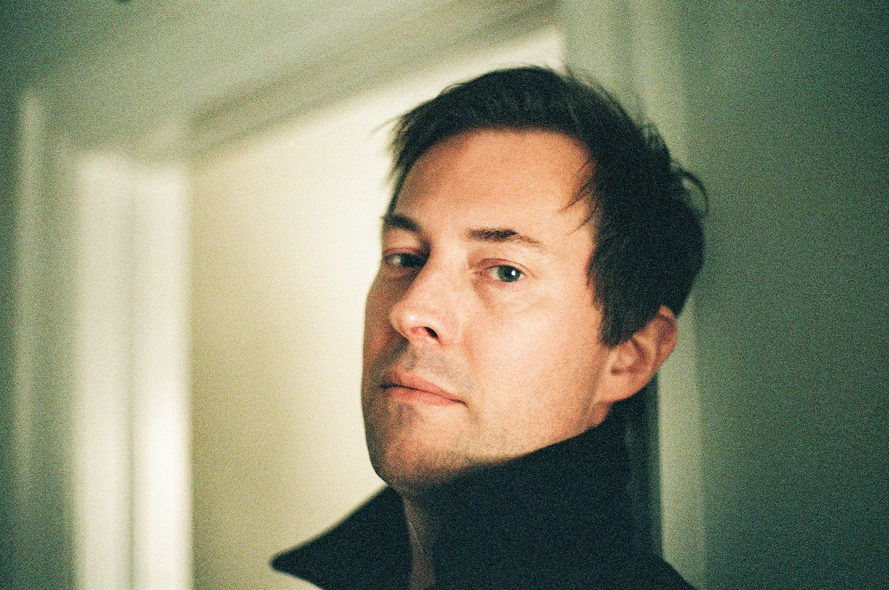 Nouvel EP: une pandémie existentielle pour Matthew Barber | JDM