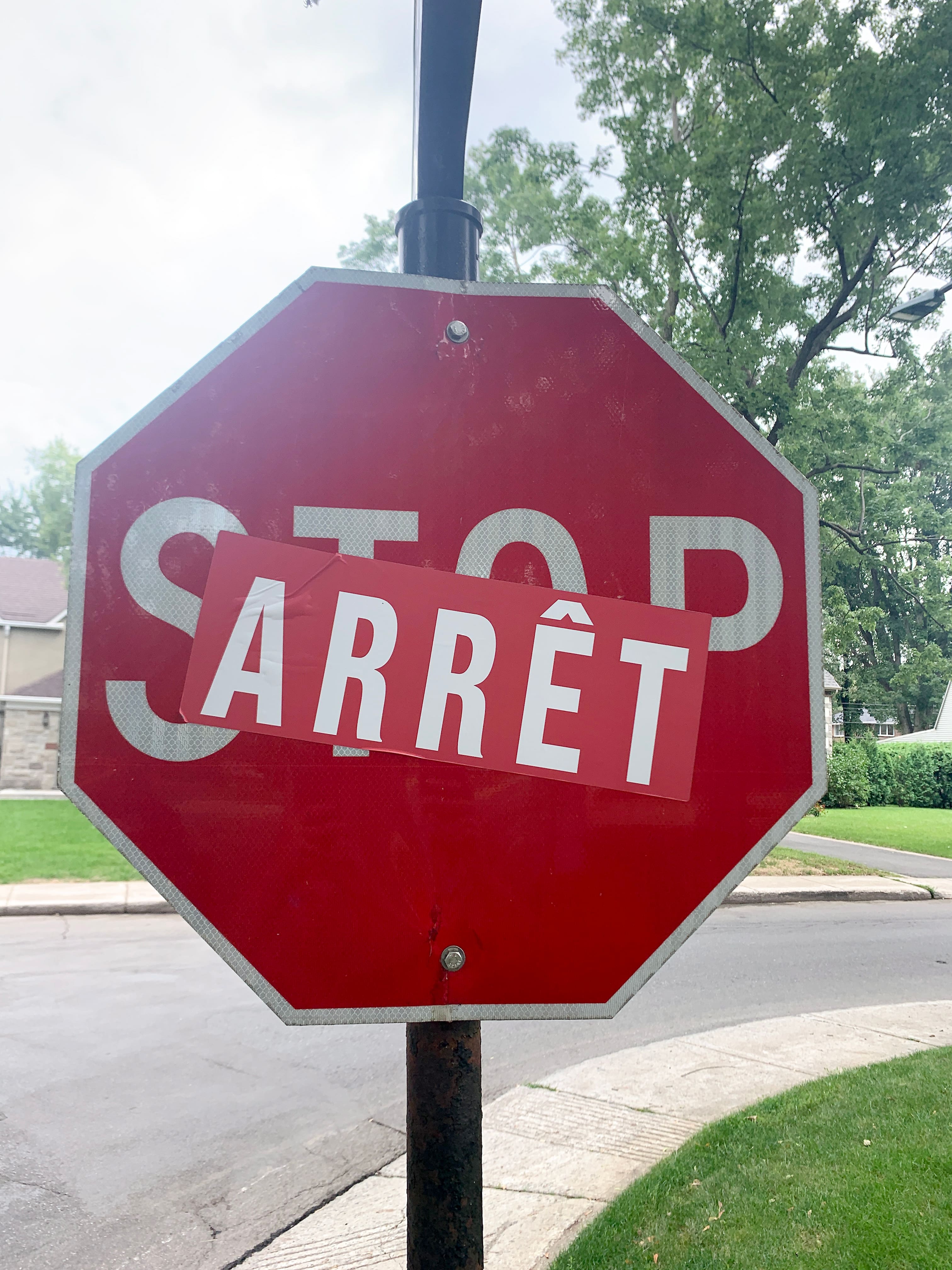 arret stop quebec