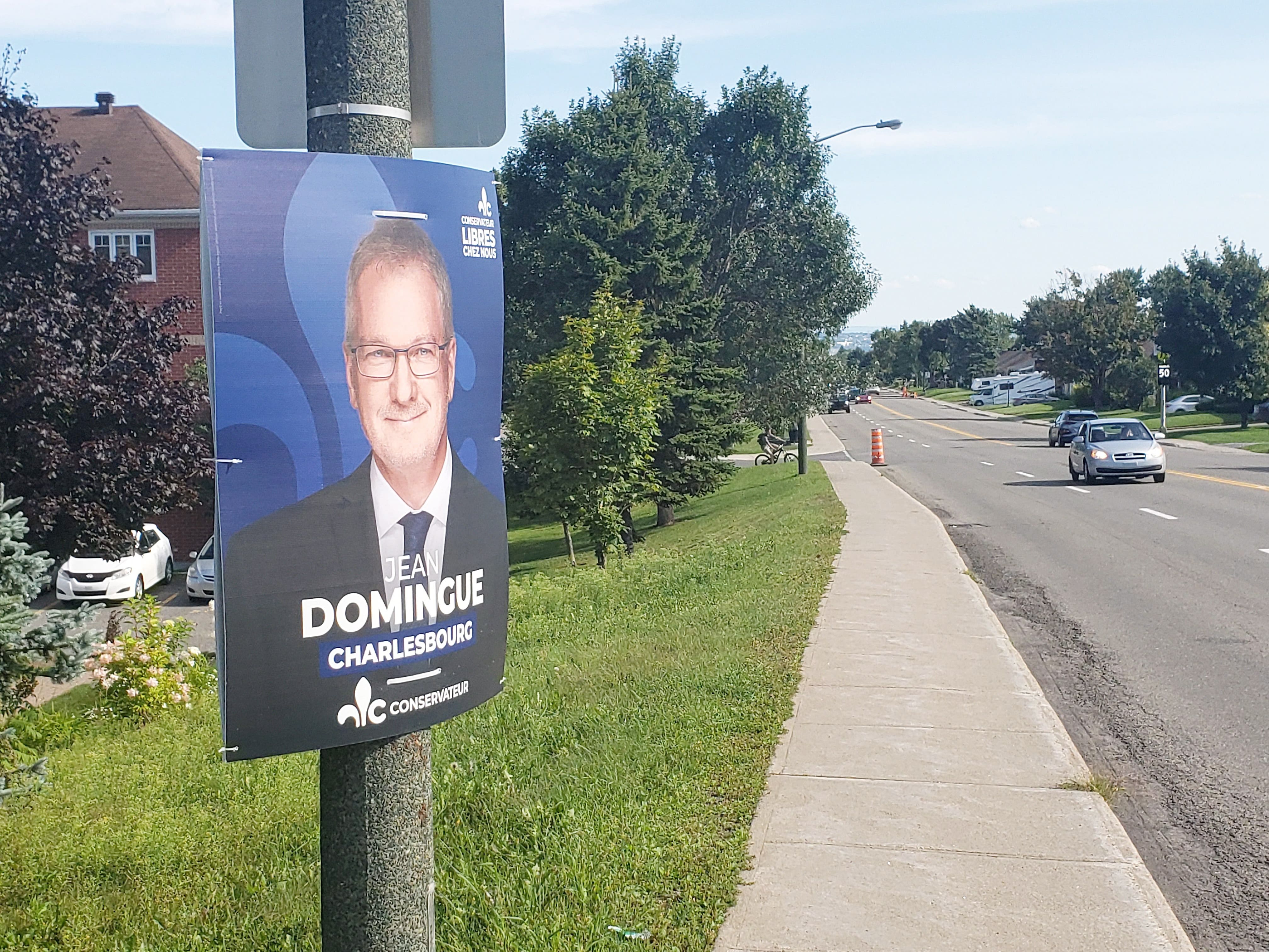 Le PCQ et la CAQ dominent à la guerre des pancartes | JDQ