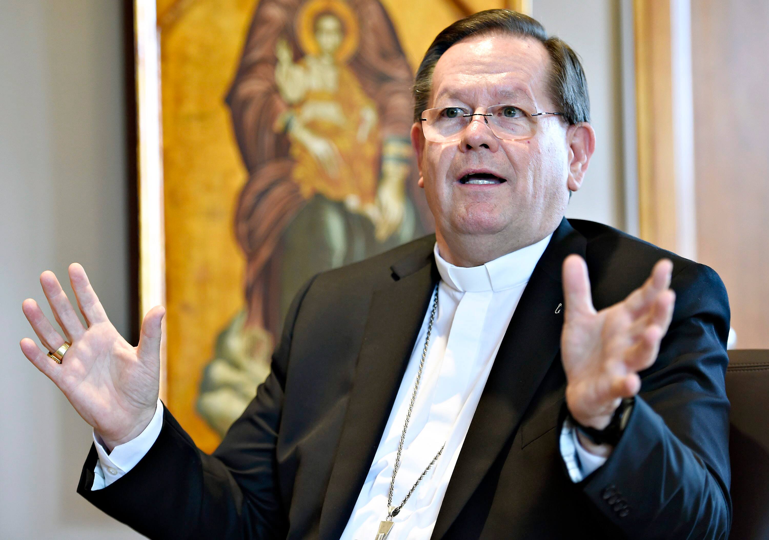 Peu intéressé aux rumeurs, le cardinal Lacroix pressenti comme prochain ...