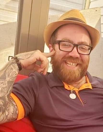 Un apprenti tué par une charge mal attachée sur une grue | JDM