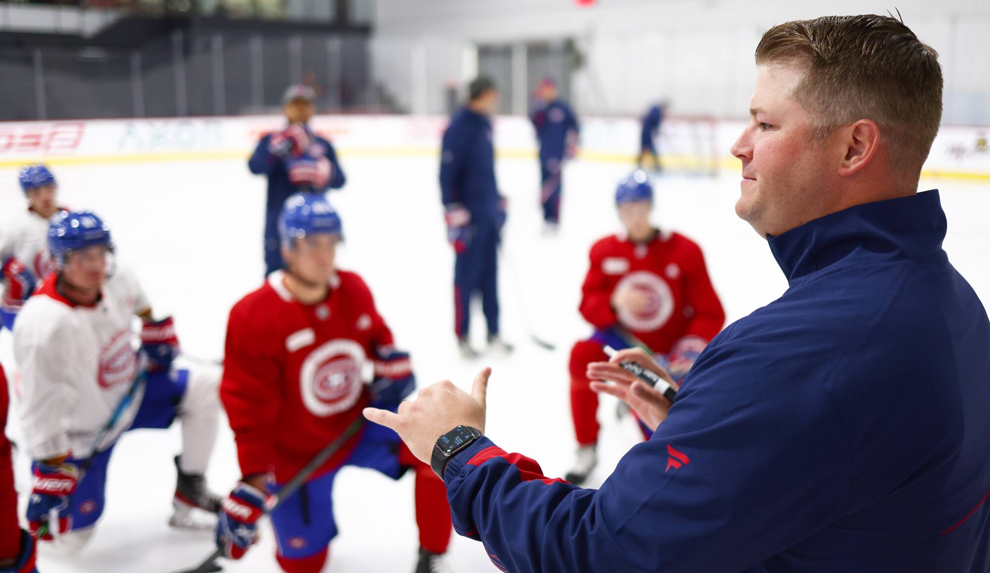Adam Nicholas, le professeur du Canadien | JDM