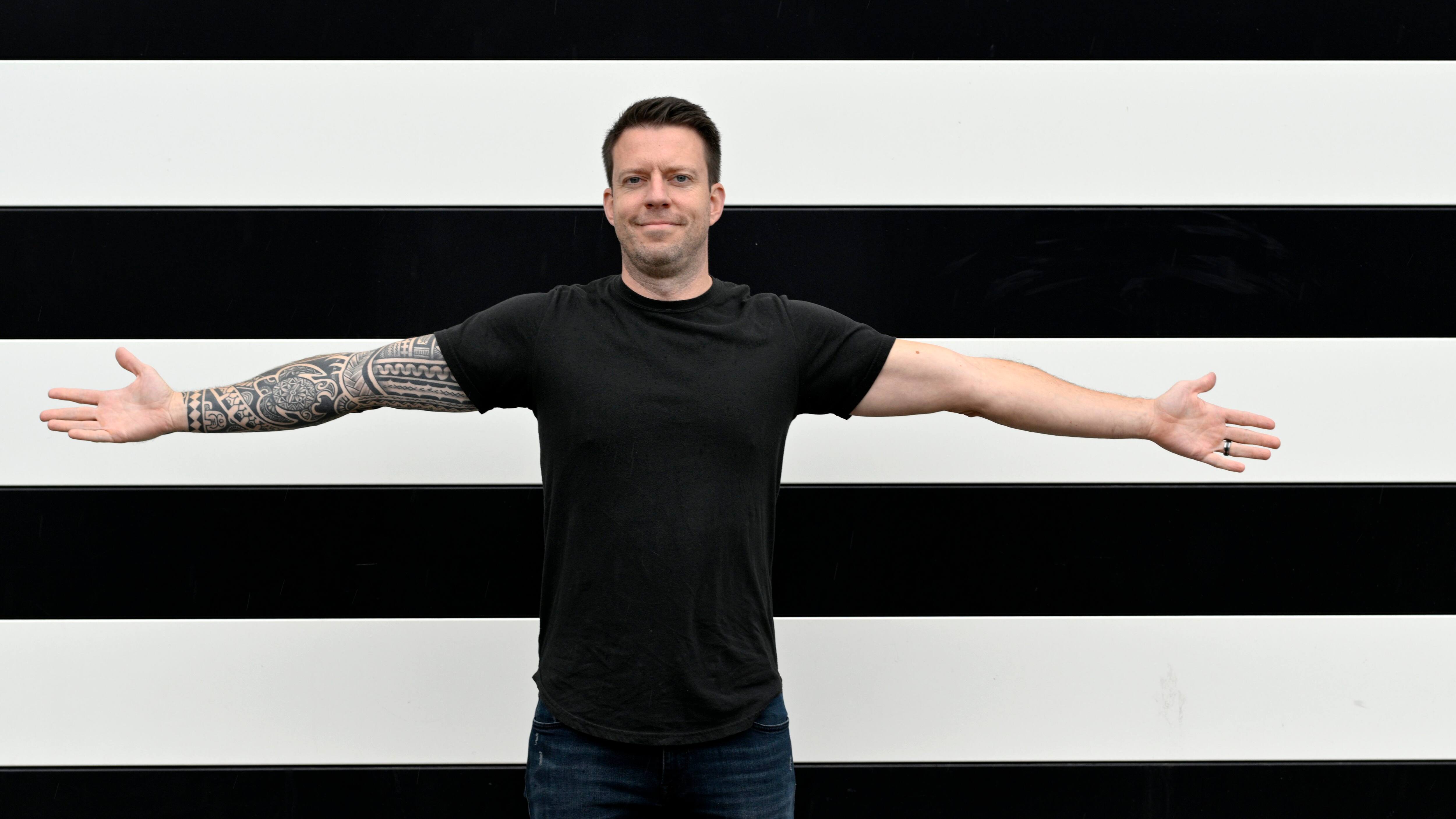 Alex Roy lance son premier one-man-show à 41 ans | JDM