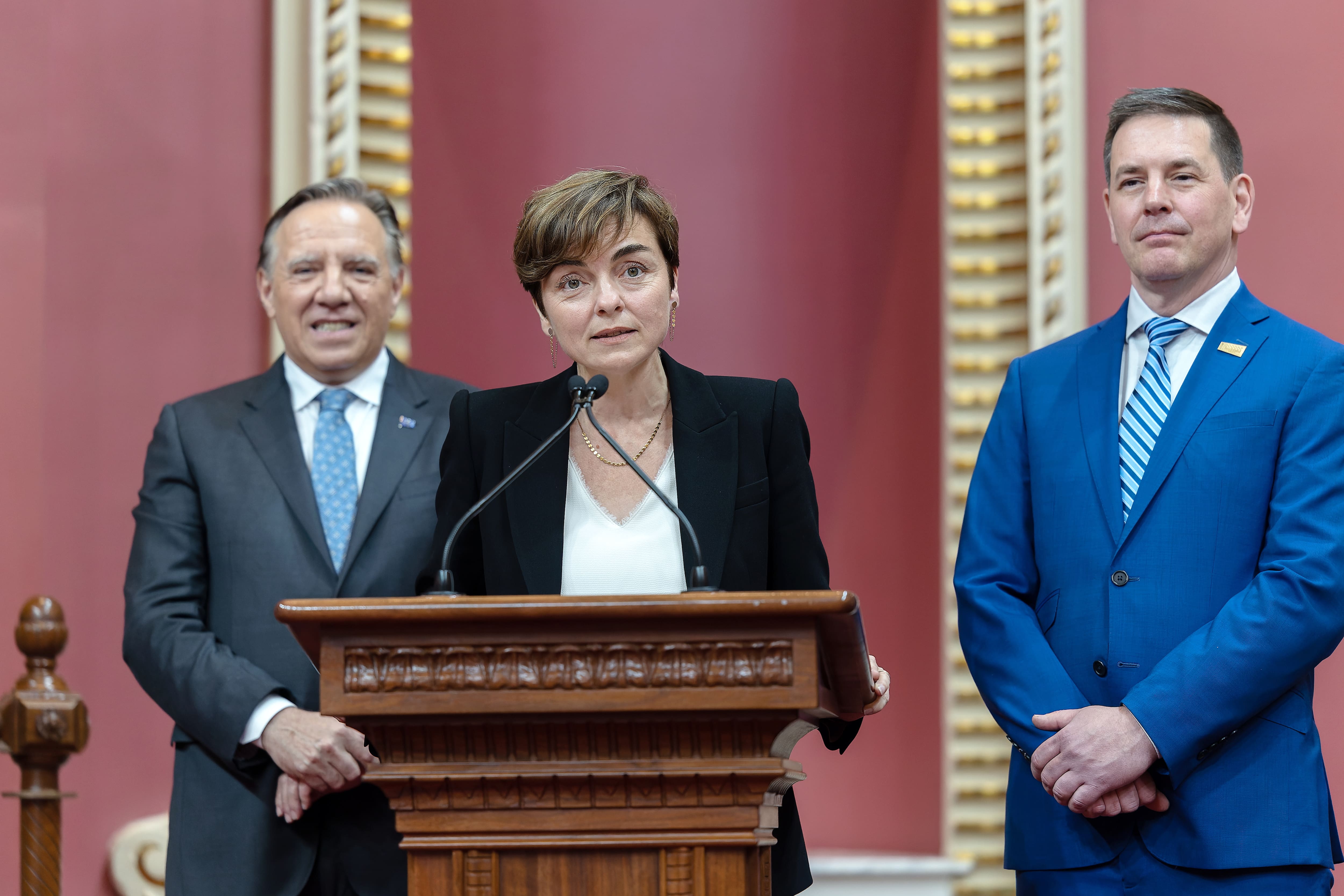 Legault brasse ses cartes: voici de quoi aura l'air le nouveau Conseil ...