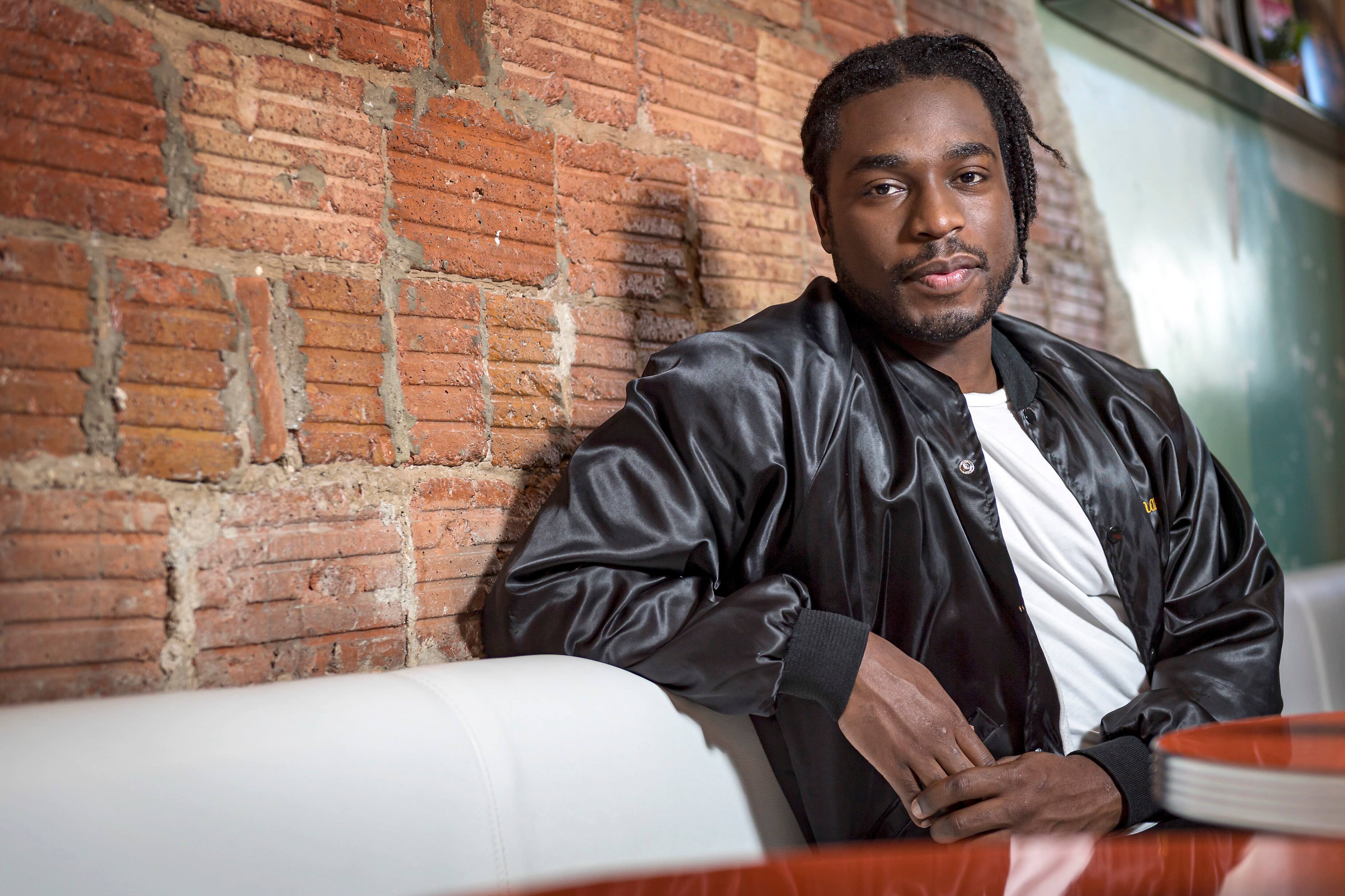 Anglesh Major: des livres de philo aux mangas | JDM