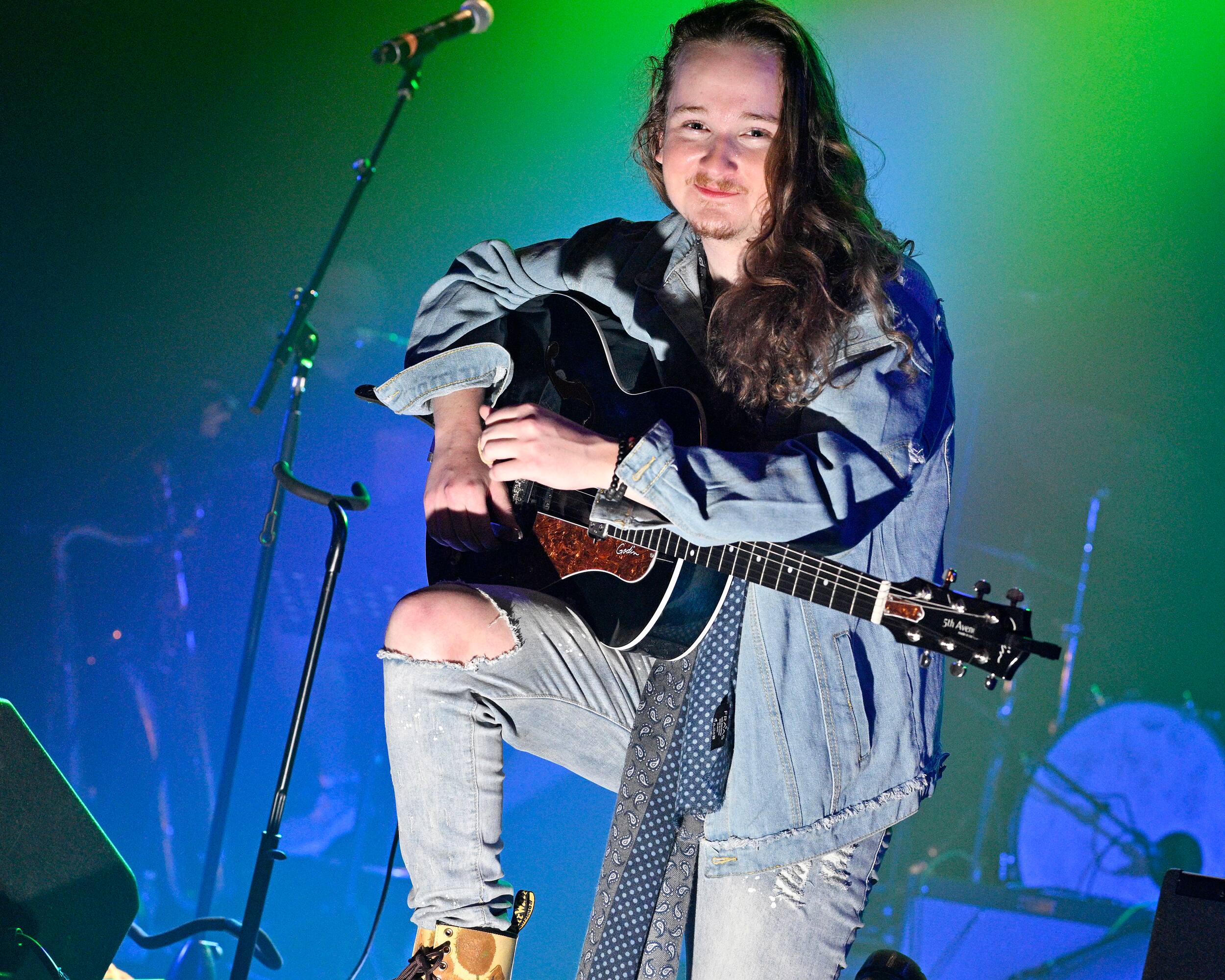 Ex-candidat de La Voix 2019: «La musique m’a sauvé la vie» - Maxime ...