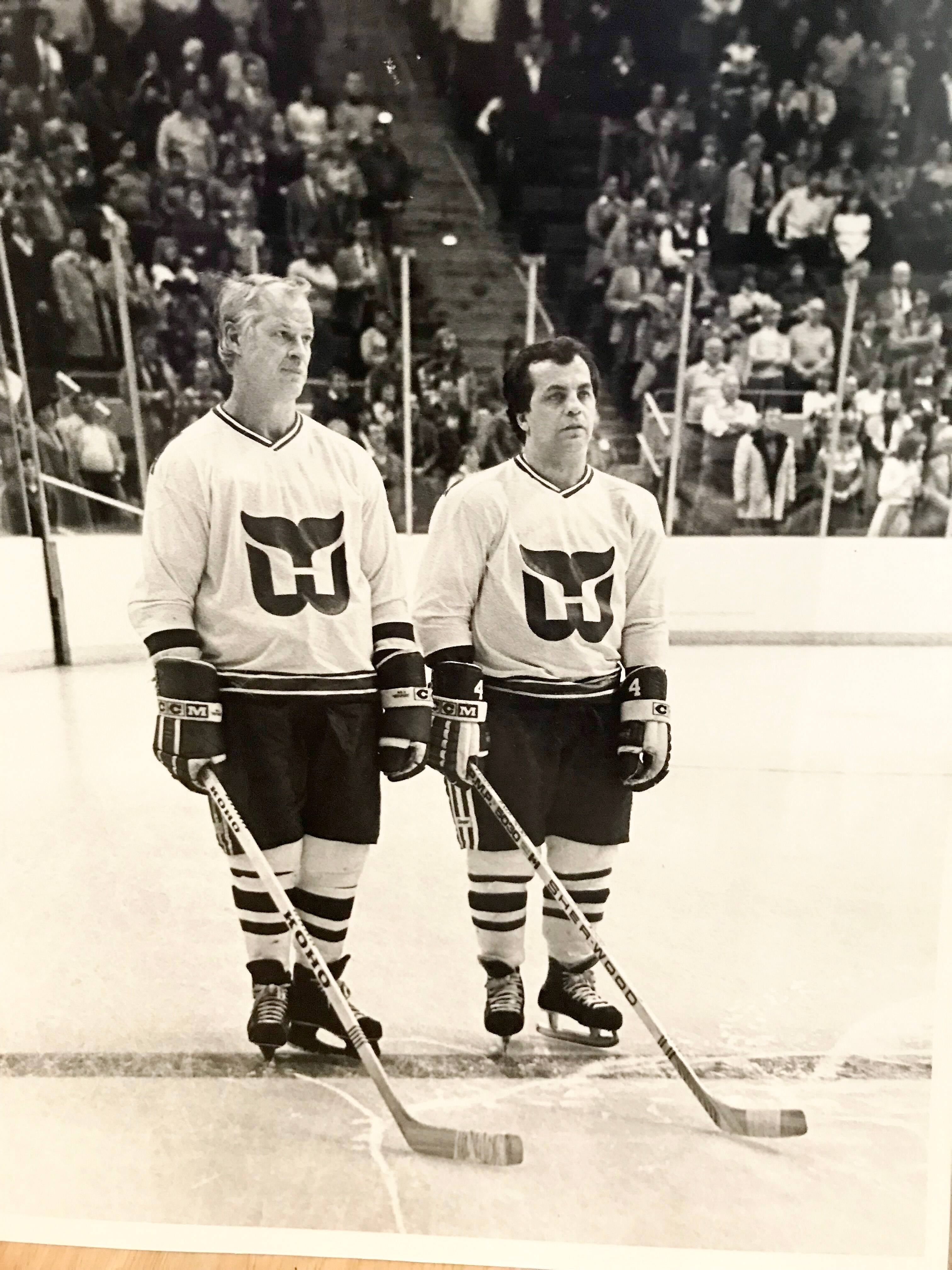 L'ex-joueur André Lacroix se désole de l’état de l'aréna à son nom à ...