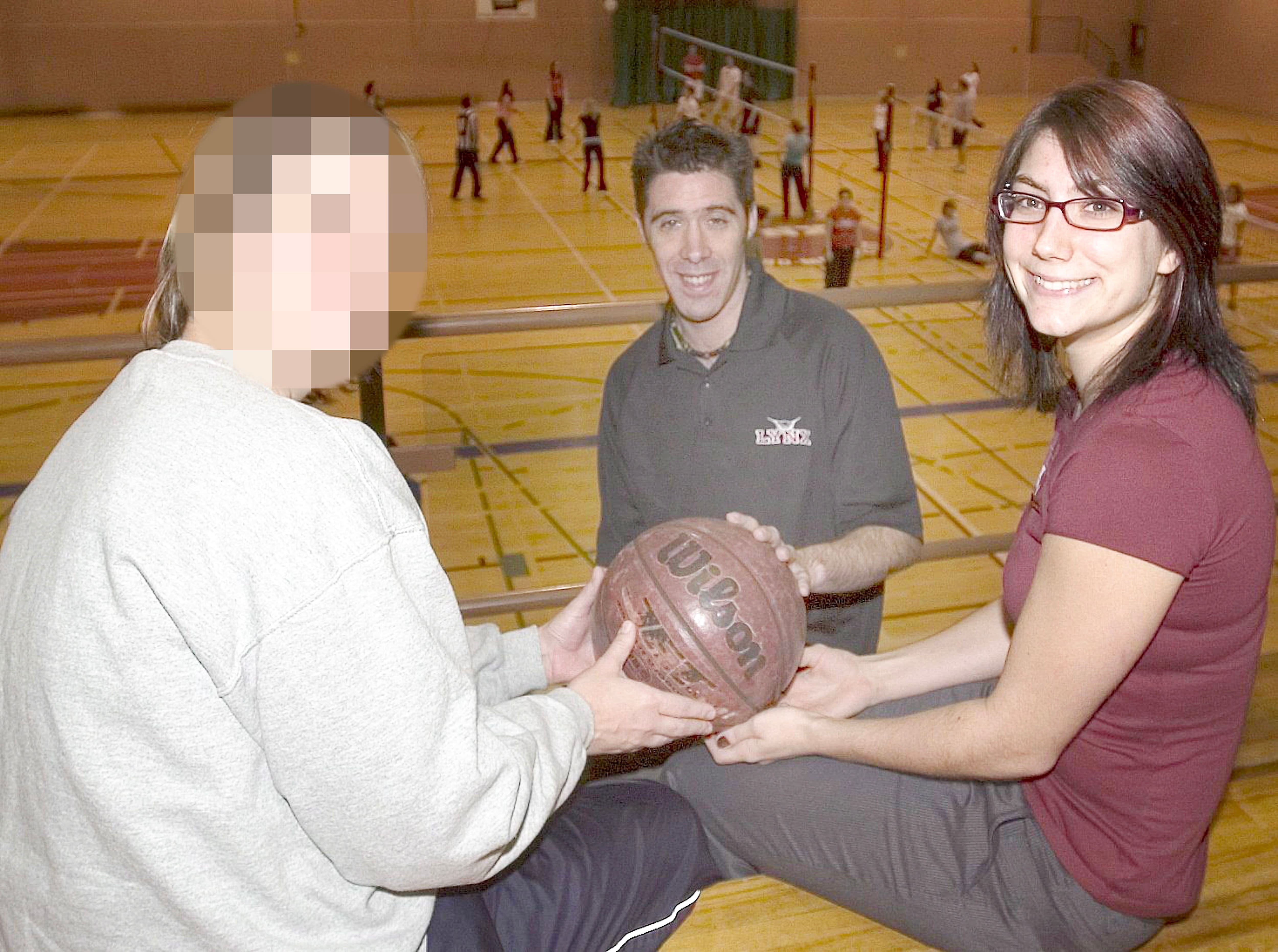 Abus physiques et psychologiques: la police de Longueuil rouvre l ...