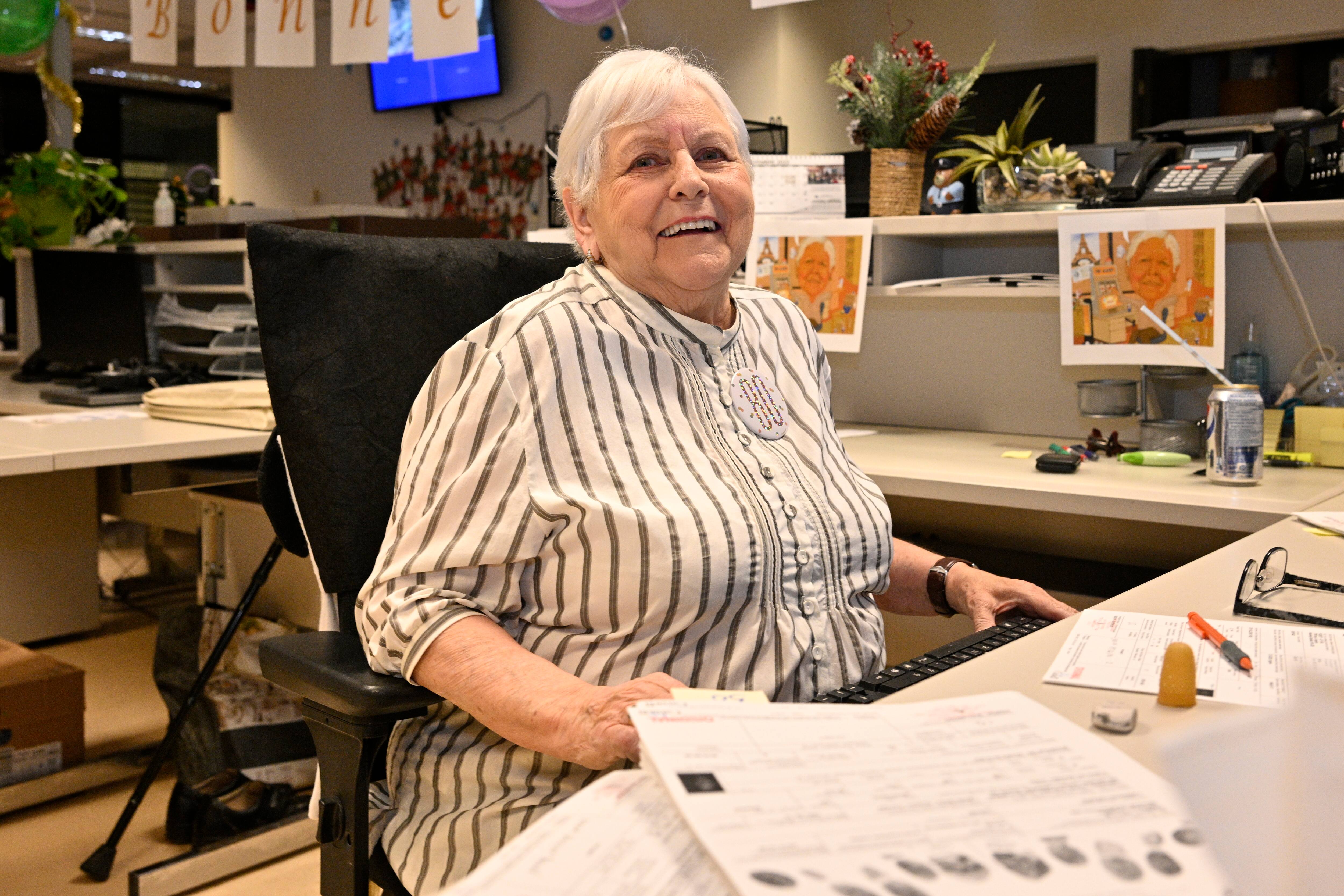 À 80 ans, la doyenne du SPVM ne songe pas à la retraite | JDM