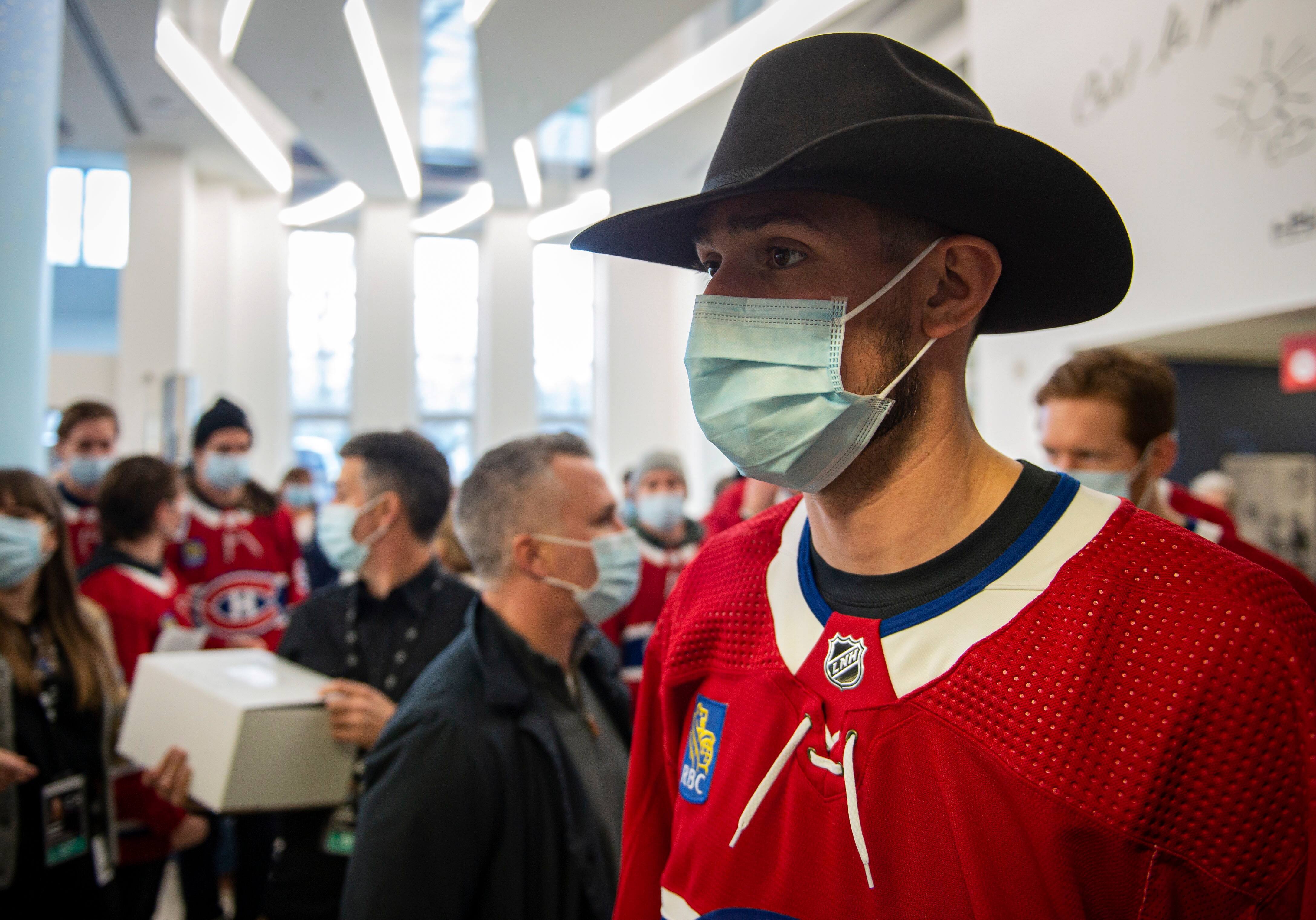 Visite des joueurs du Canadien dans les hôpitaux: des yeux brillants ...