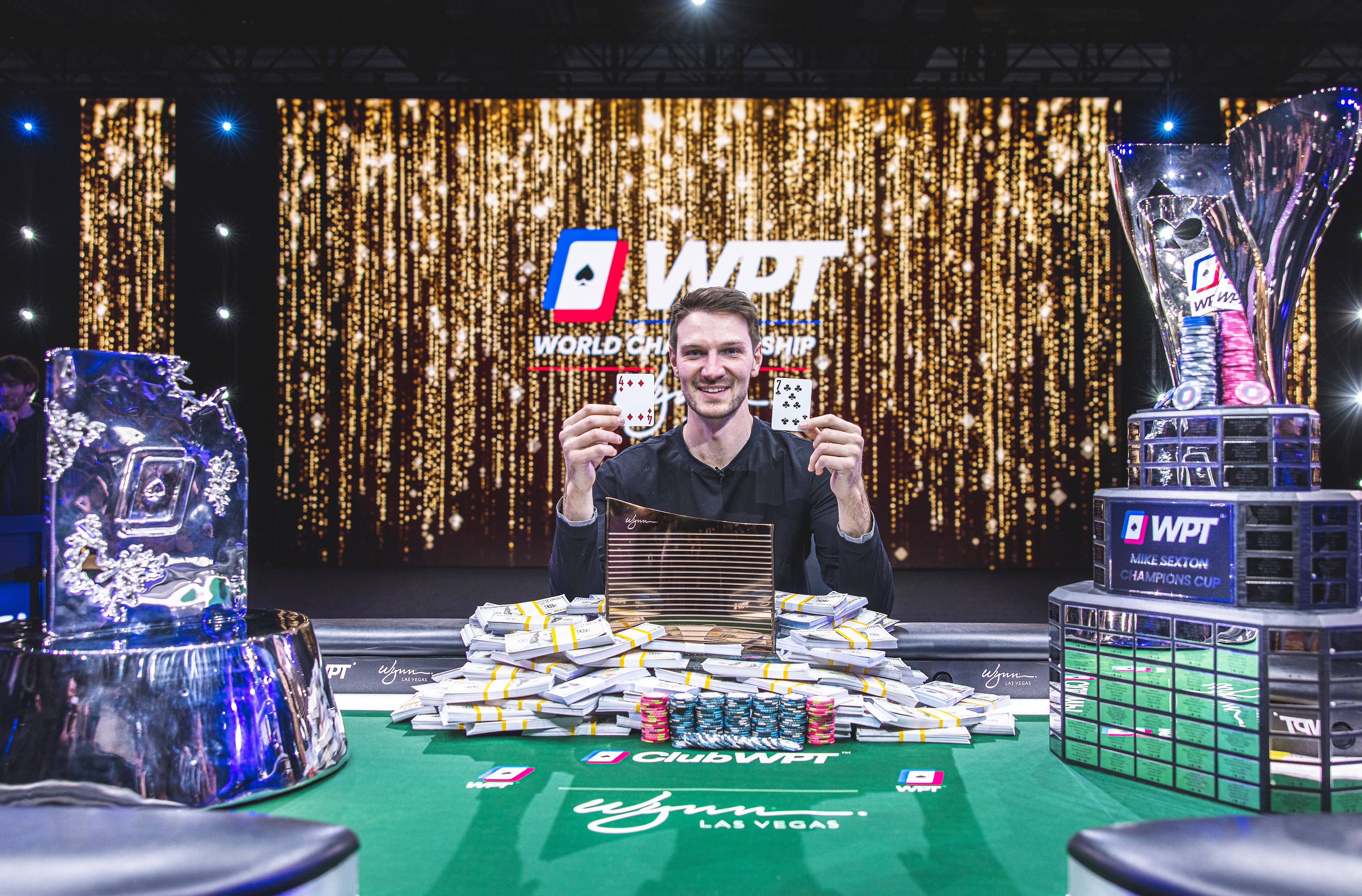 Champion du monde de poker, un Québécois remporte 4,1 M$! | JDQ