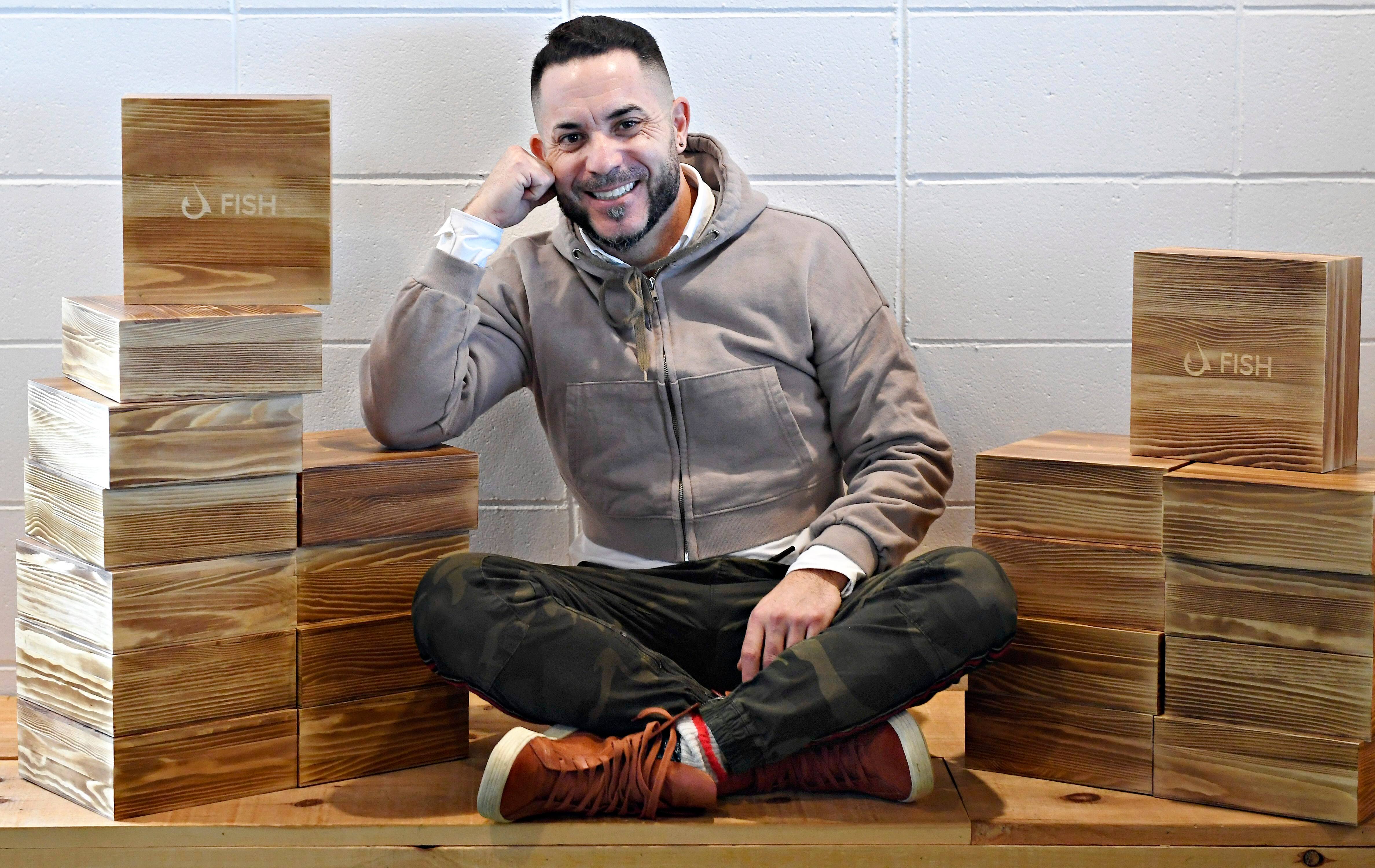 Se relever sur le ring: le boxeur Christian Genest revient aux sushis | JDQ