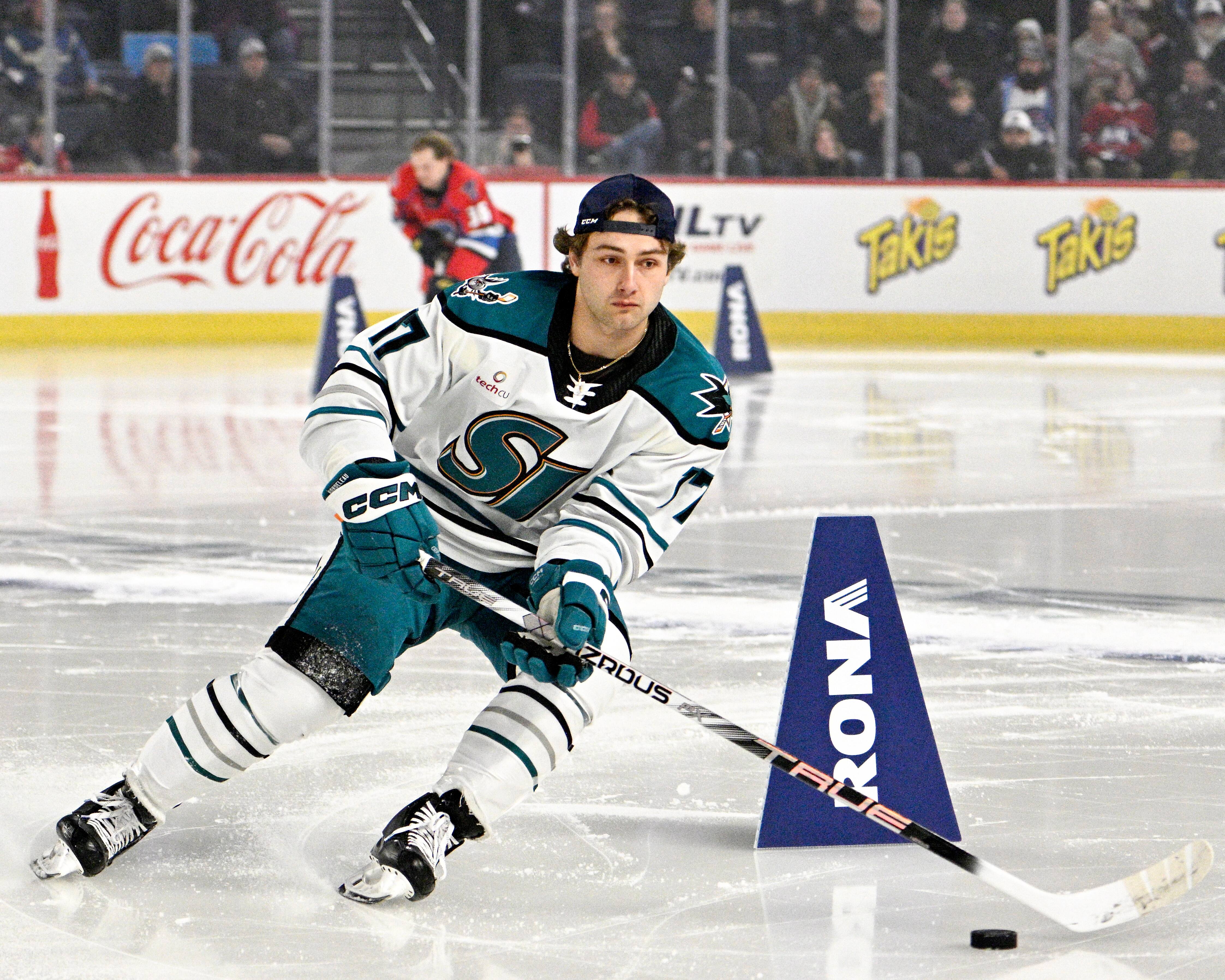 Thomas Bordeleau s'en tient au plan des Sharks - TVA Sports