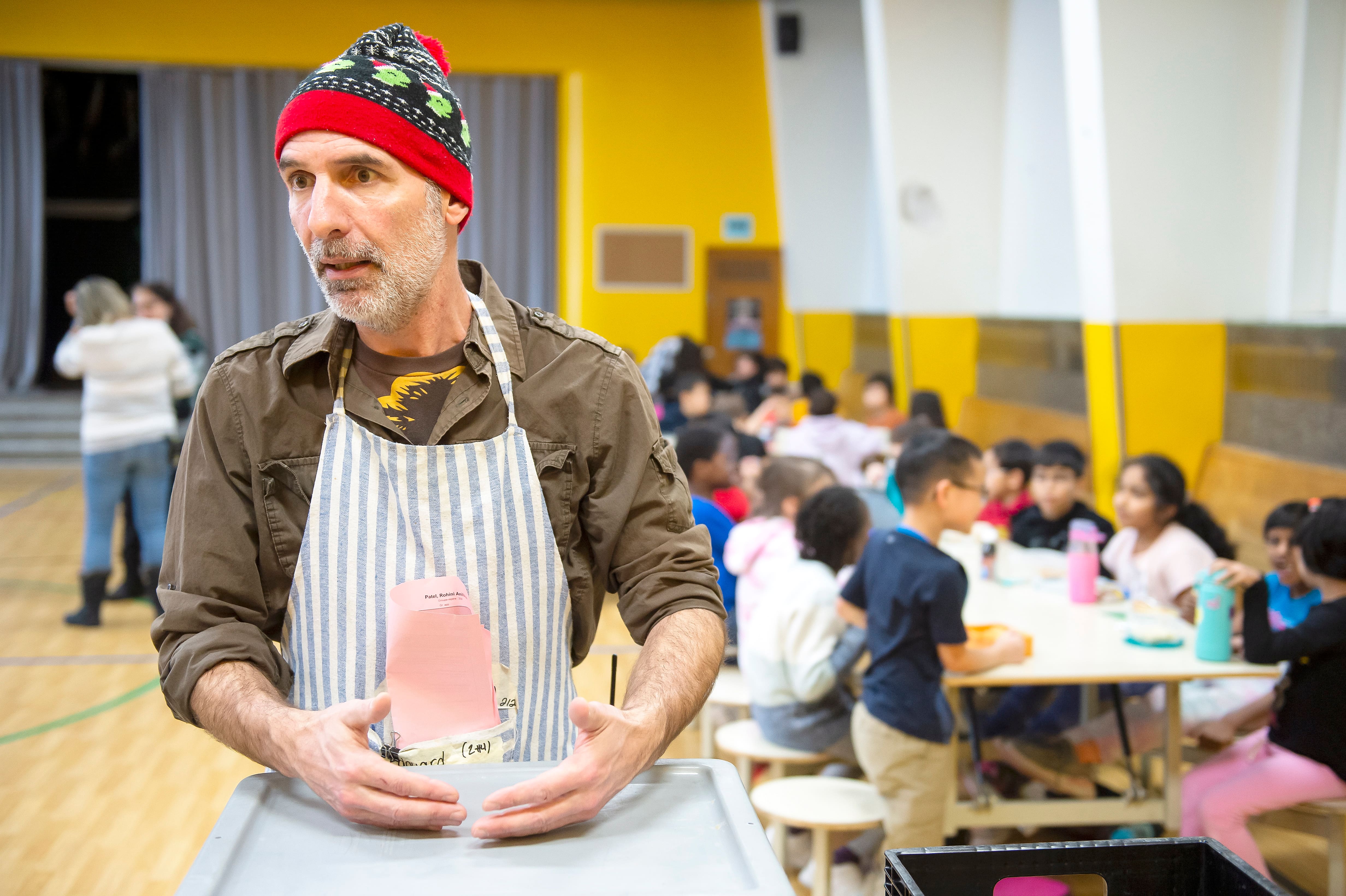 Des milliers d'élèves le ventre vide: les organismes d’aide débordés | JDQ