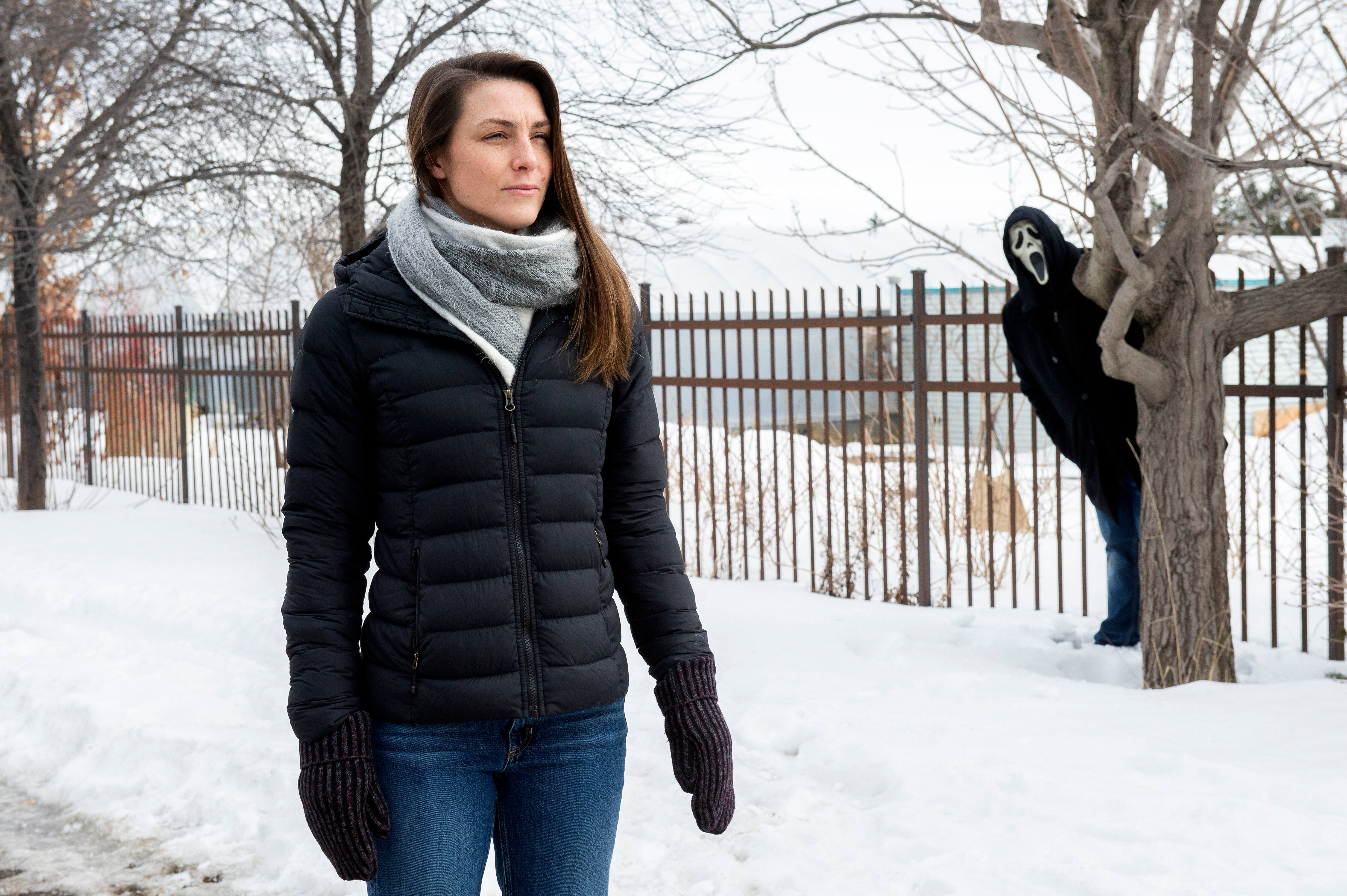 «Frissons VI»: une cascadeuse québécoise affronte Ghostface | JDM