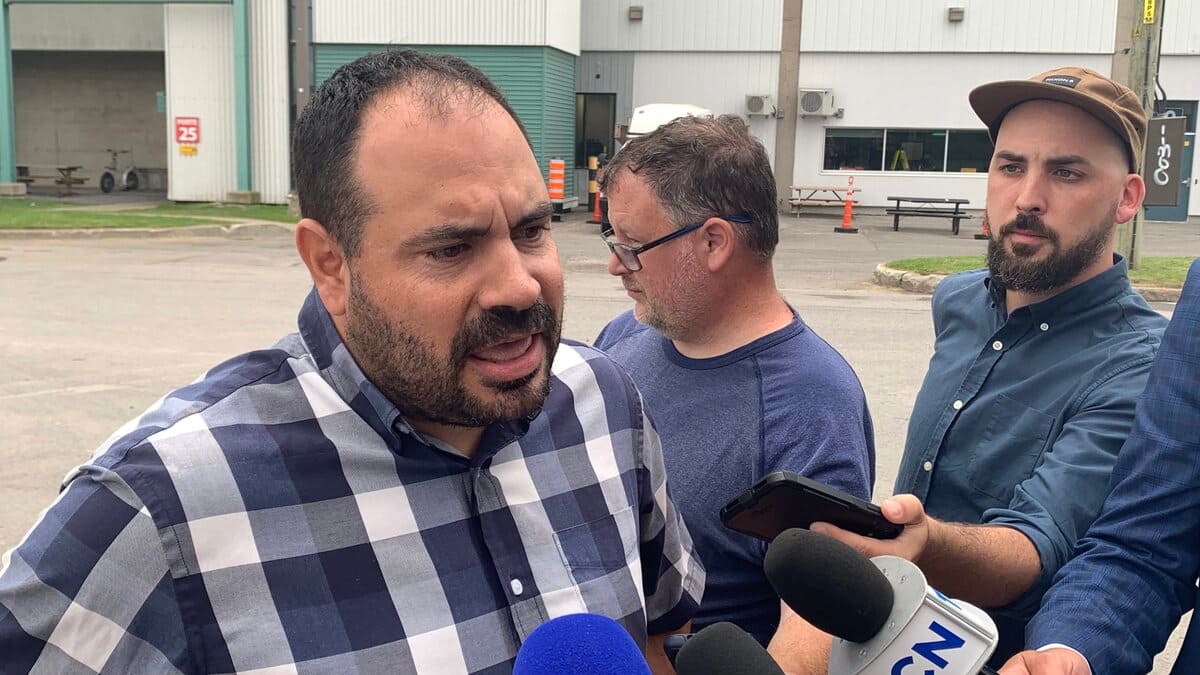 Ville de Québec: les cols bleus rejettent «l’offre finale» à 90% | JDQ