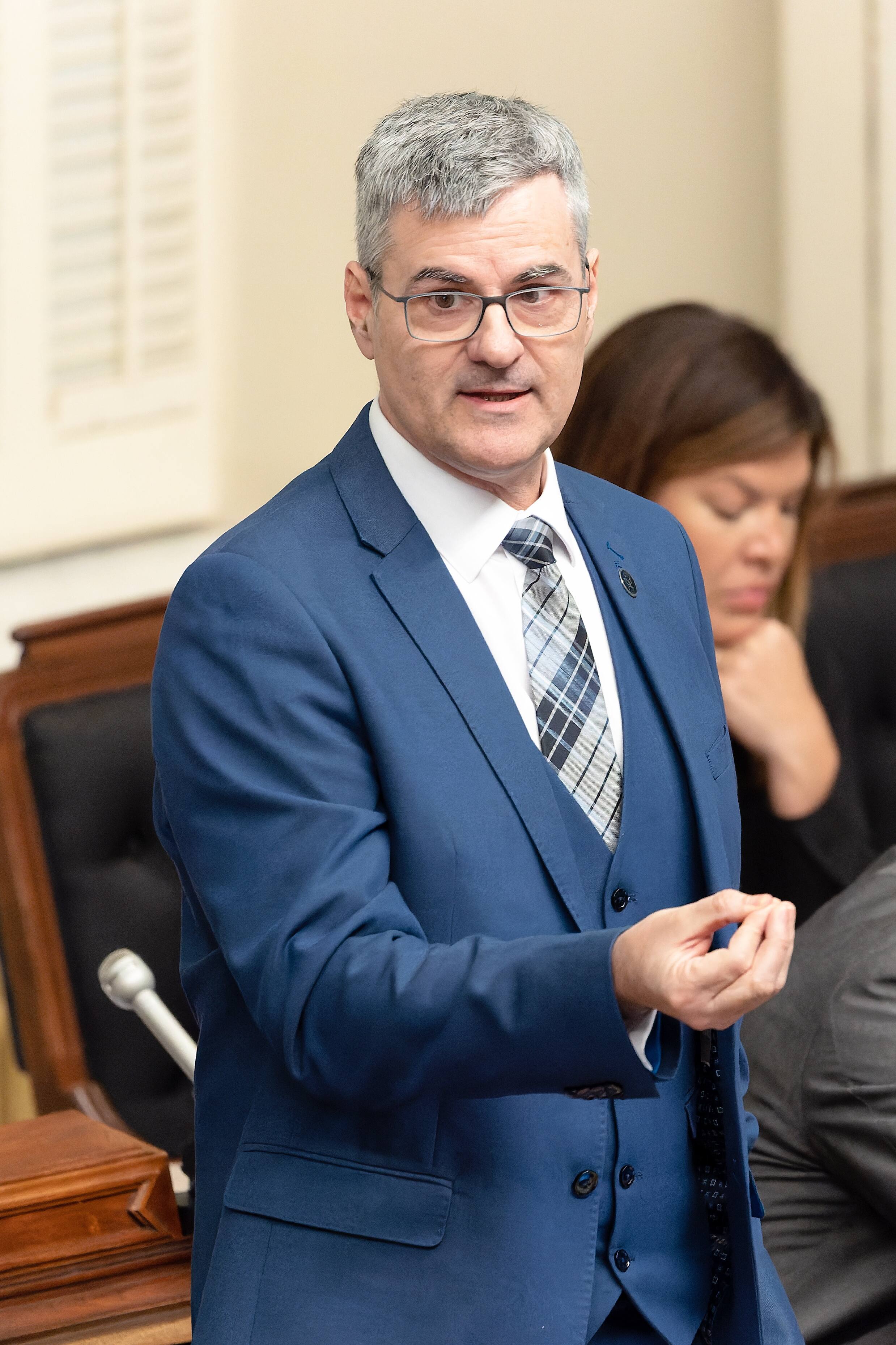 3e lien: comment Caire peut-il rester en poste? | JDQ