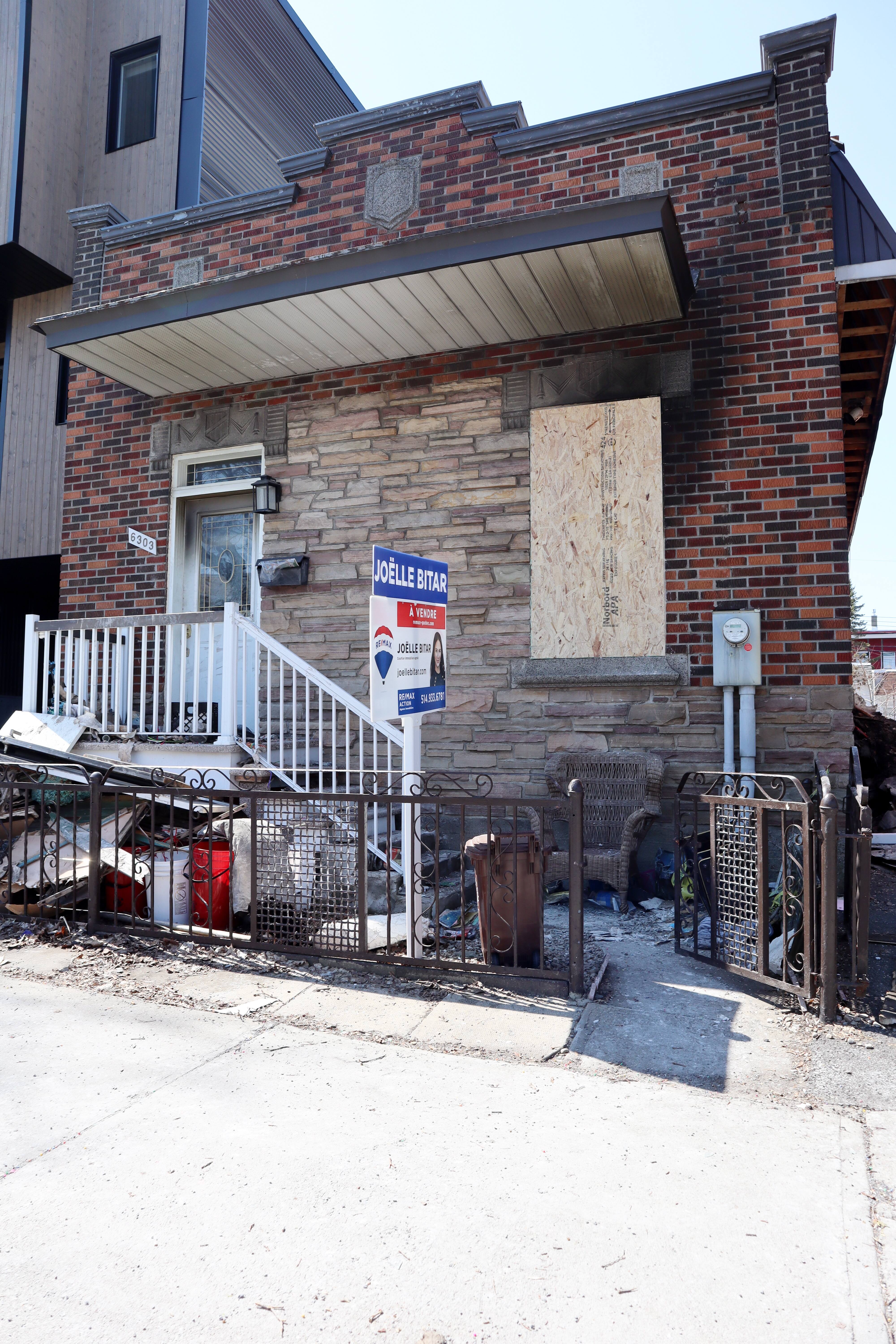 [IMAGES] Un futur pompier sauve son voisin des flammes | JDM