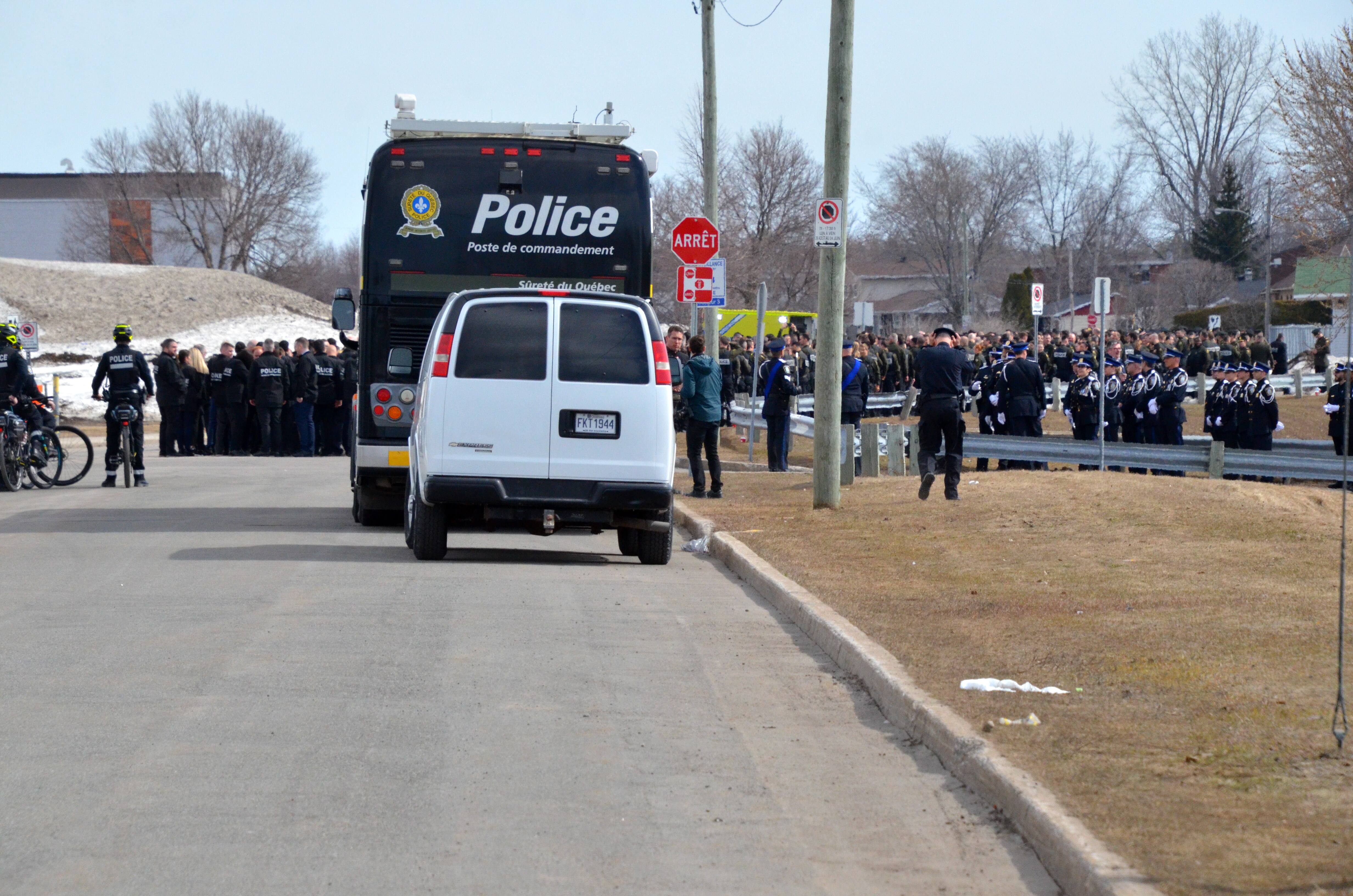 Tuée en service: un dernier hommage à la sergente Maureen Breau | JDM