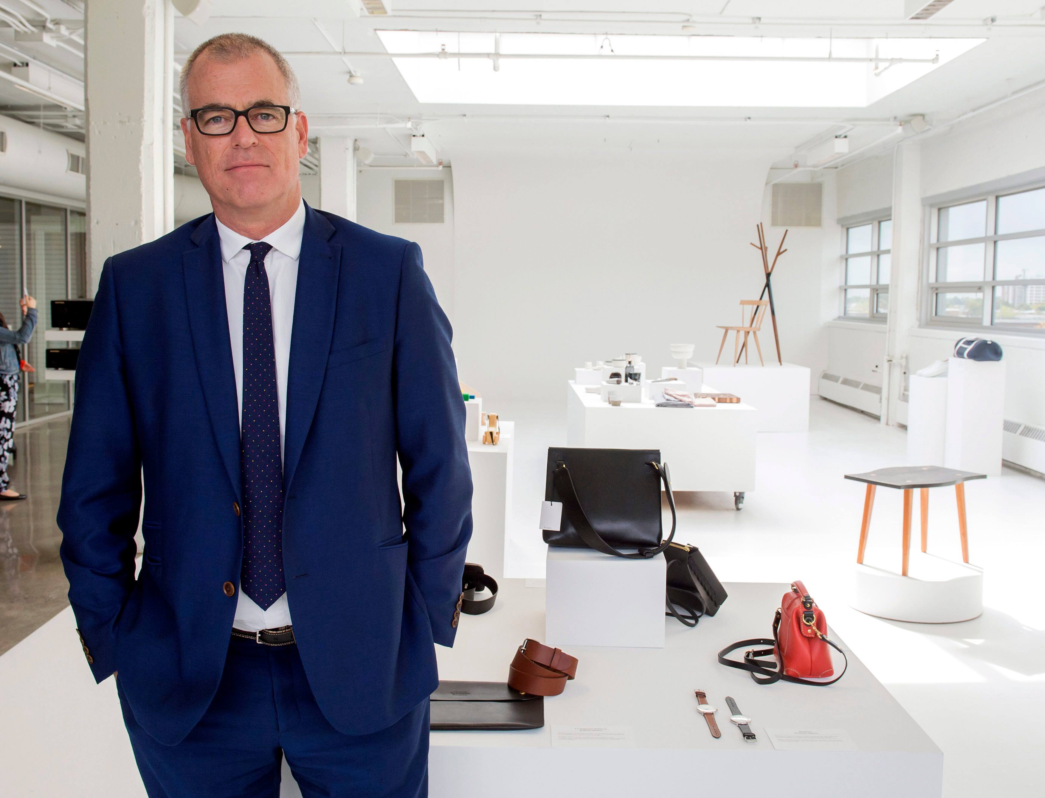 Peter Simons est satisfait de la transition: un an après avoir cédé son ...