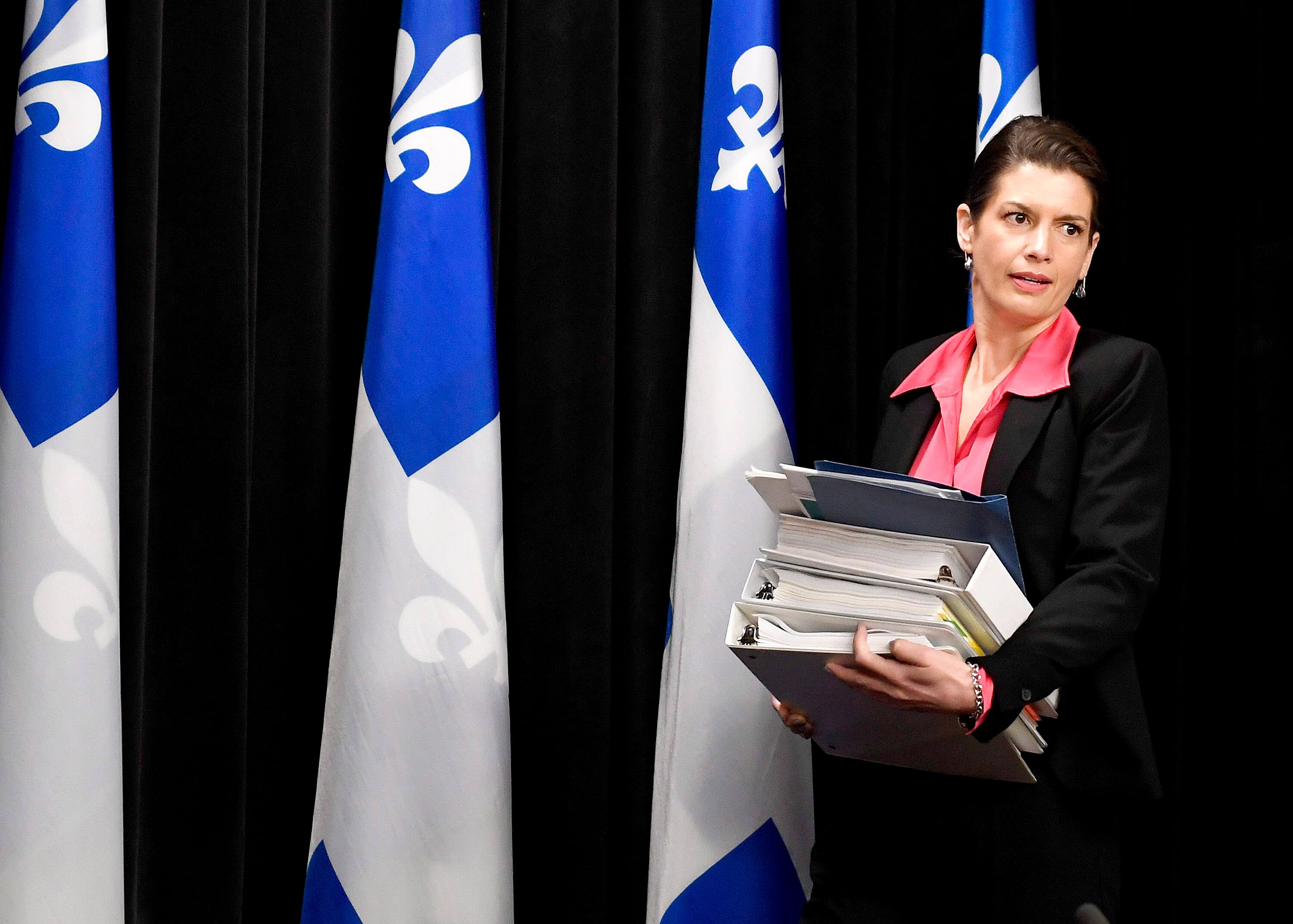 3e lien: François Legault évoque un pont et réitère sa confiance en ...